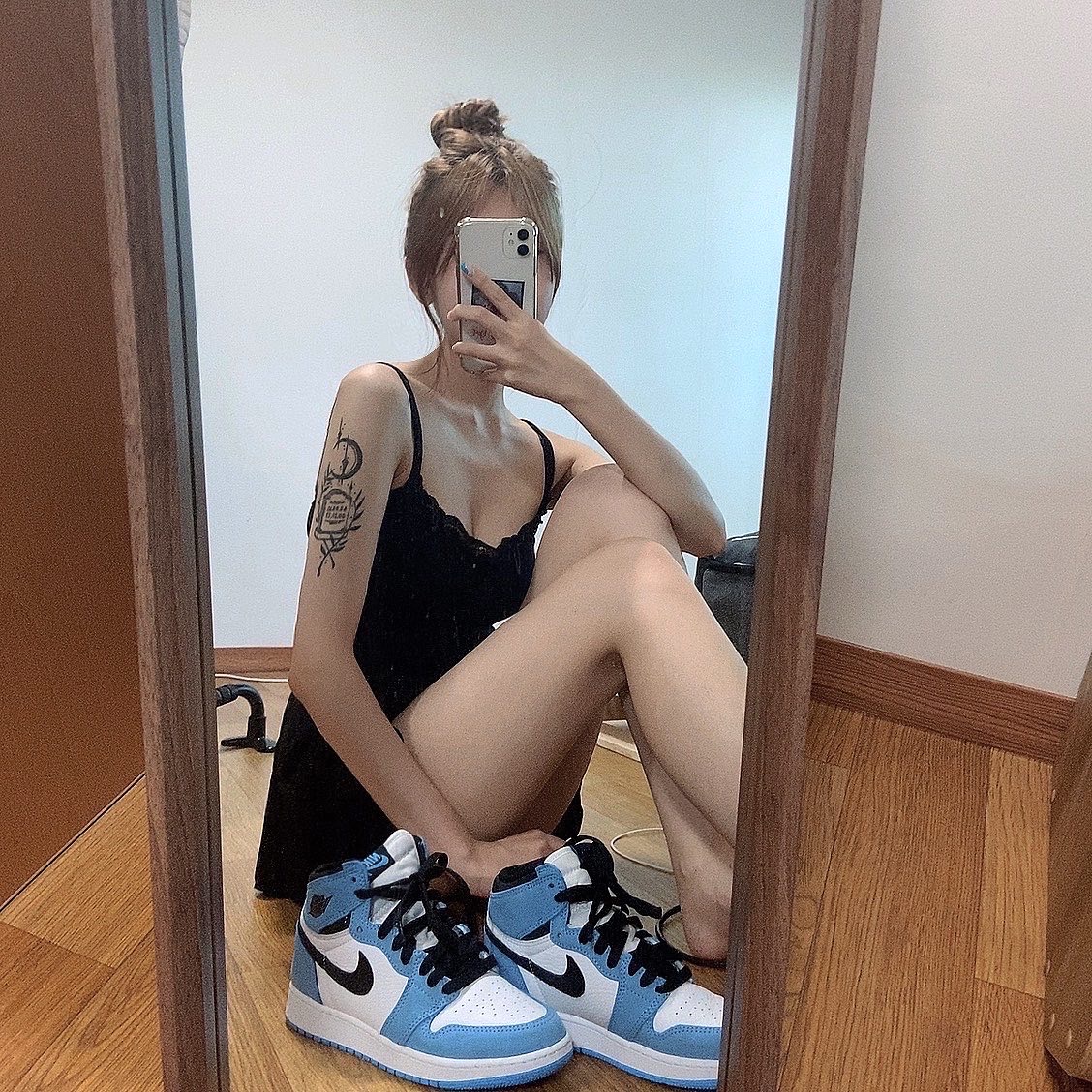 윤디농 (@cherish_jjyy) 님의 게시물 | KREAM