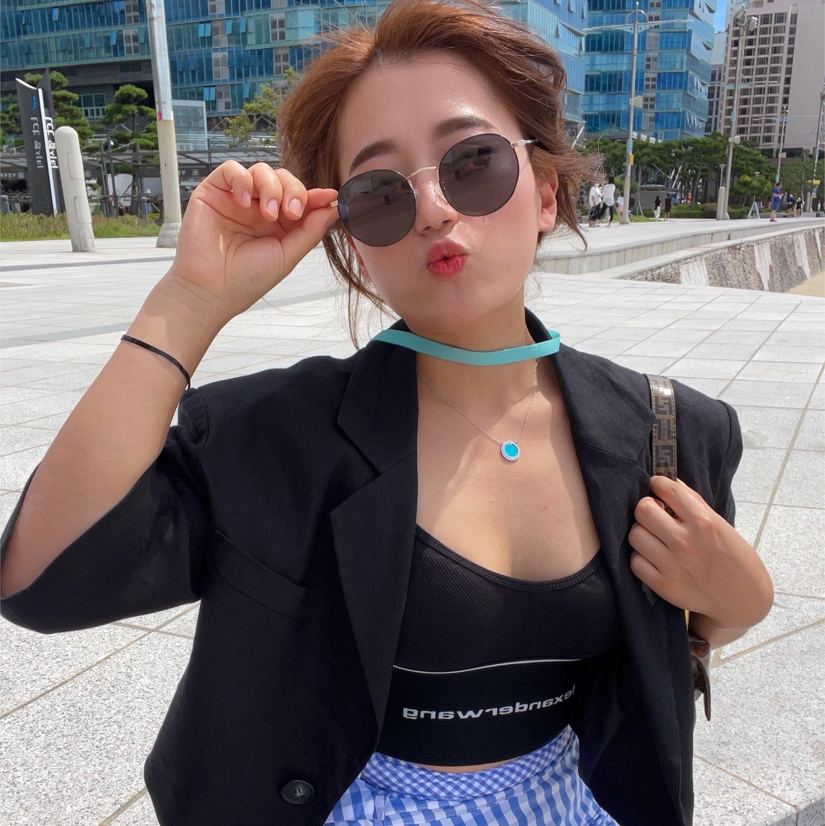 굥이 (@kkkkkkkkkkk_y) 님의 게시물 | KREAM