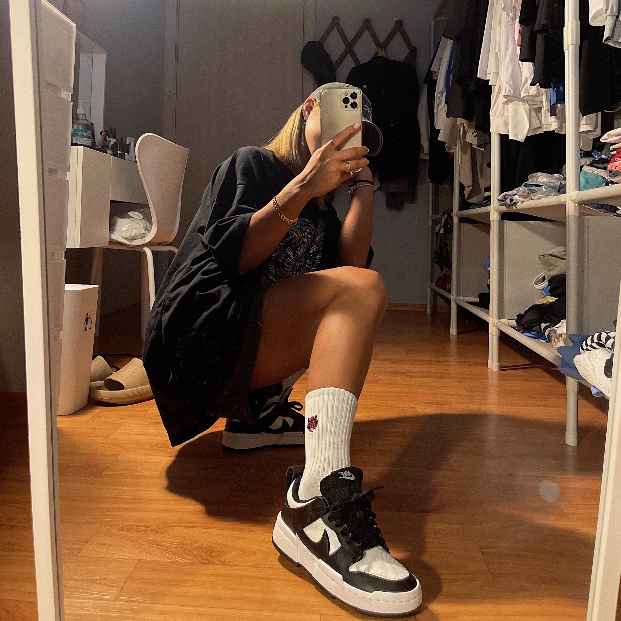 서이진 (@reailfit_jjin) 님의 게시물 | KREAM