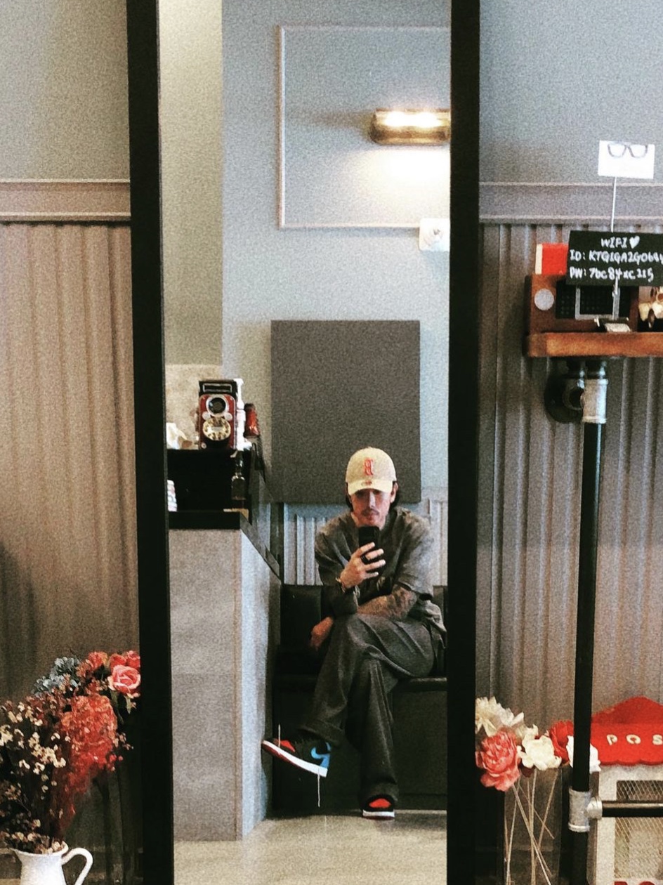 권혁민 (@crazy_crowz) 님의 게시물 | KREAM