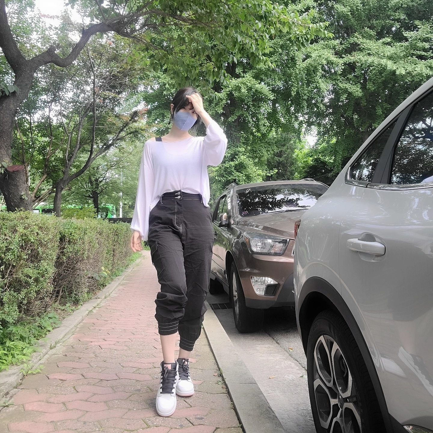 뽀라 (@vora.kim) 님의 게시물 | KREAM