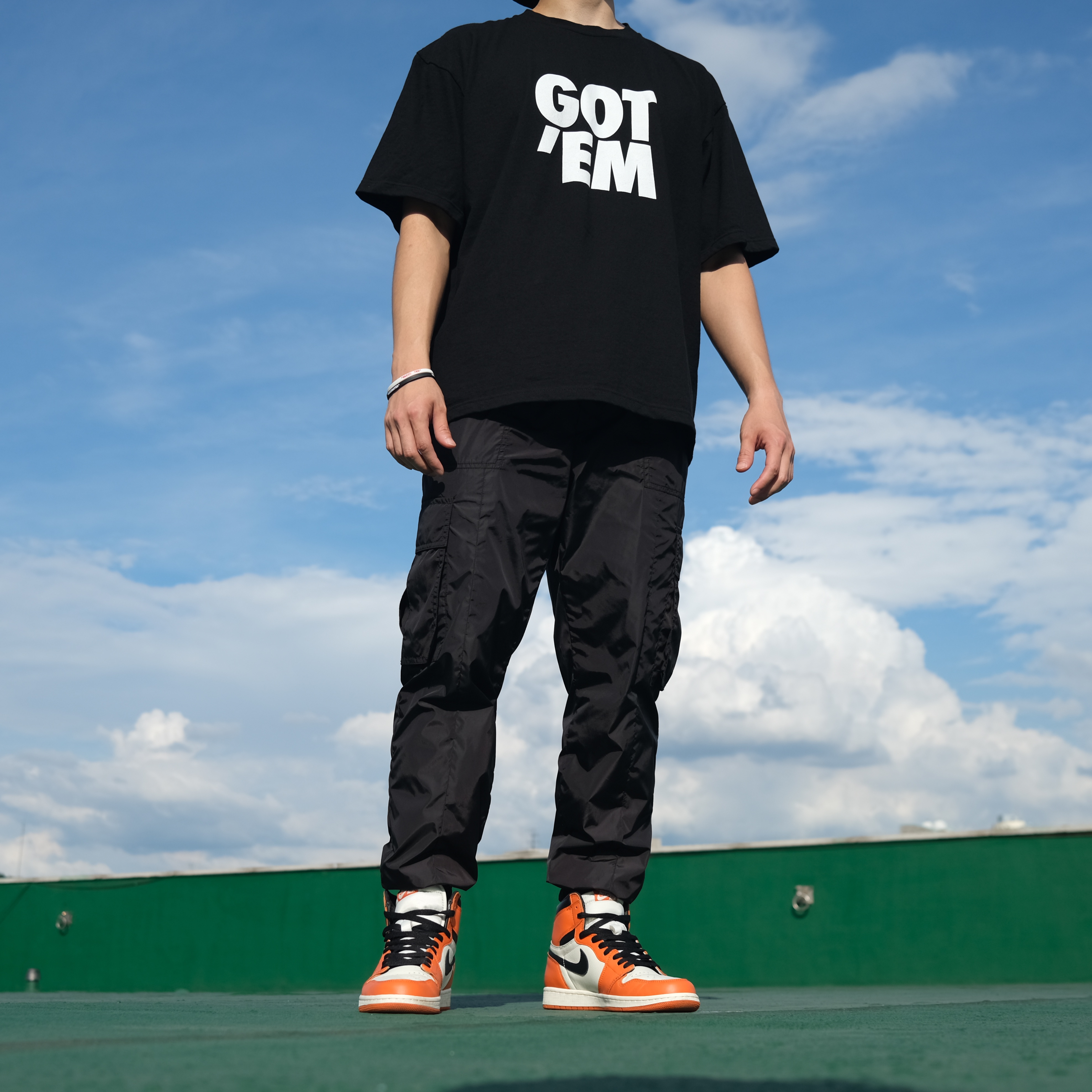 hello_mark (@hello_mark) 님의 게시물 | KREAM