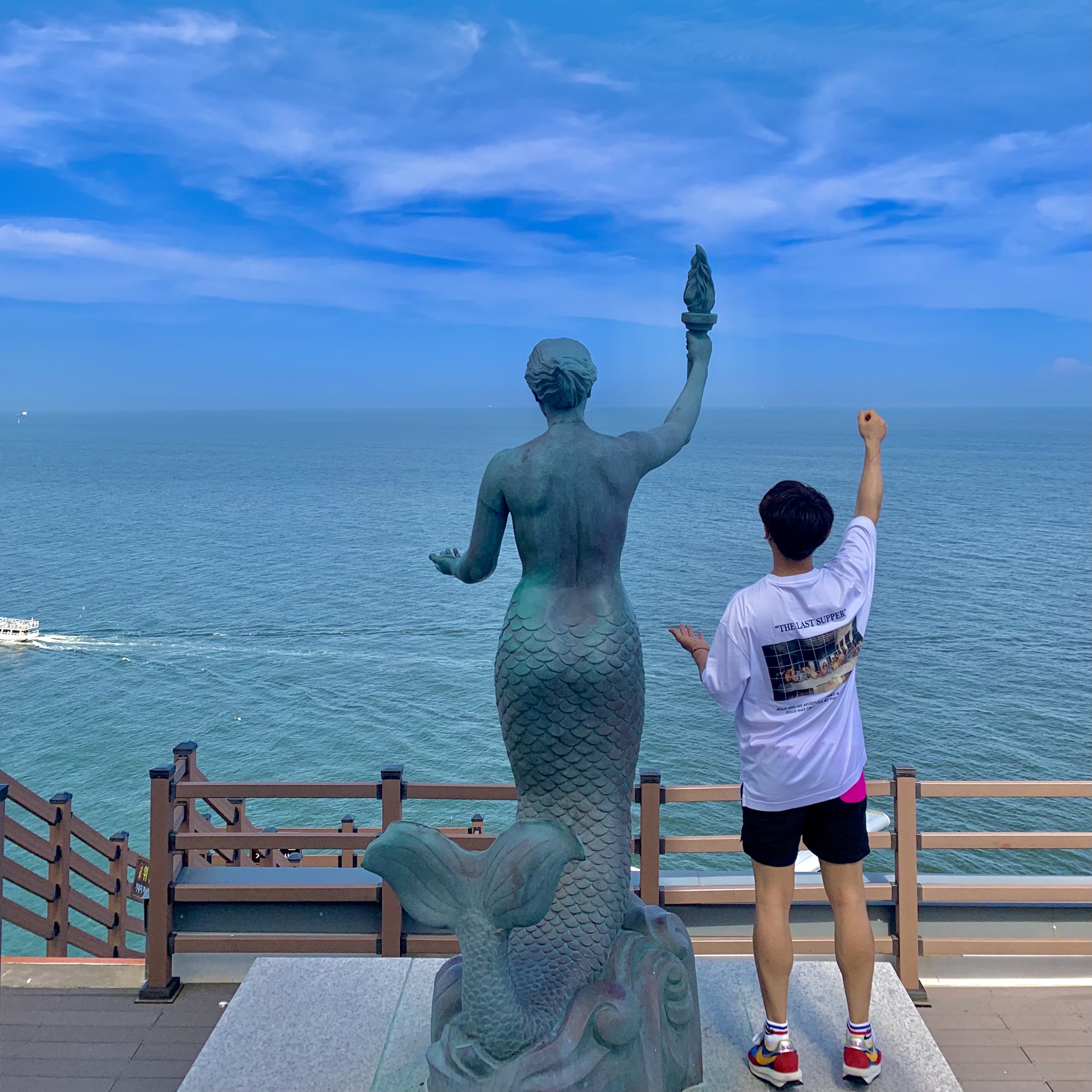 🔜 (@wookkks) 님의 게시물 | KREAM