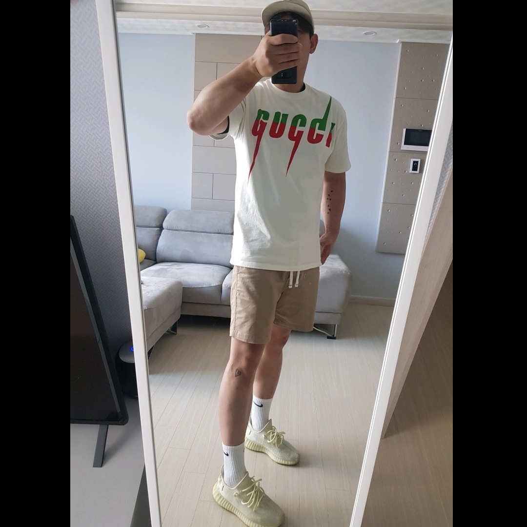 캉가루야까불지마 (@bobbybobby) 님의 게시물 | KREAM