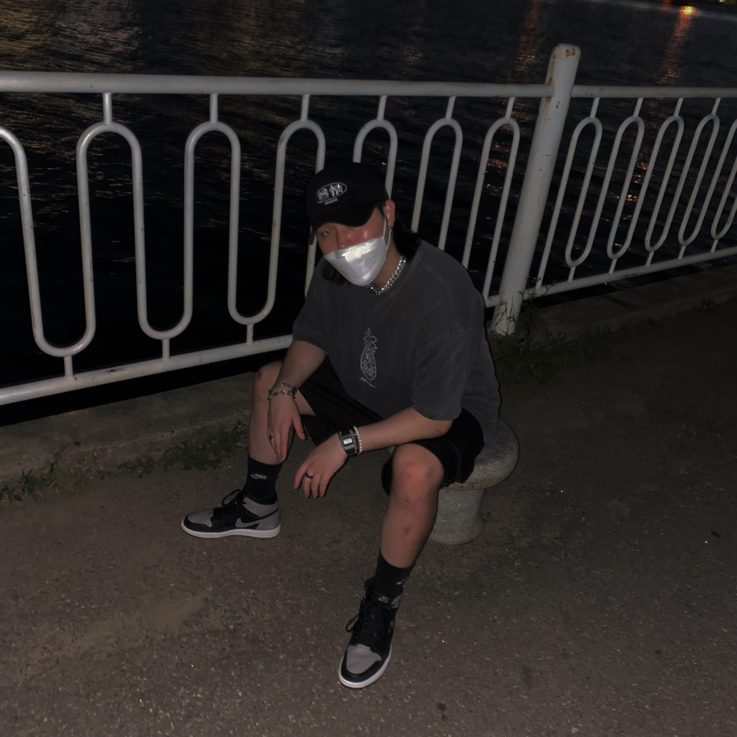 김창헌 (@badbabyloooo) 님의 게시물 | KREAM