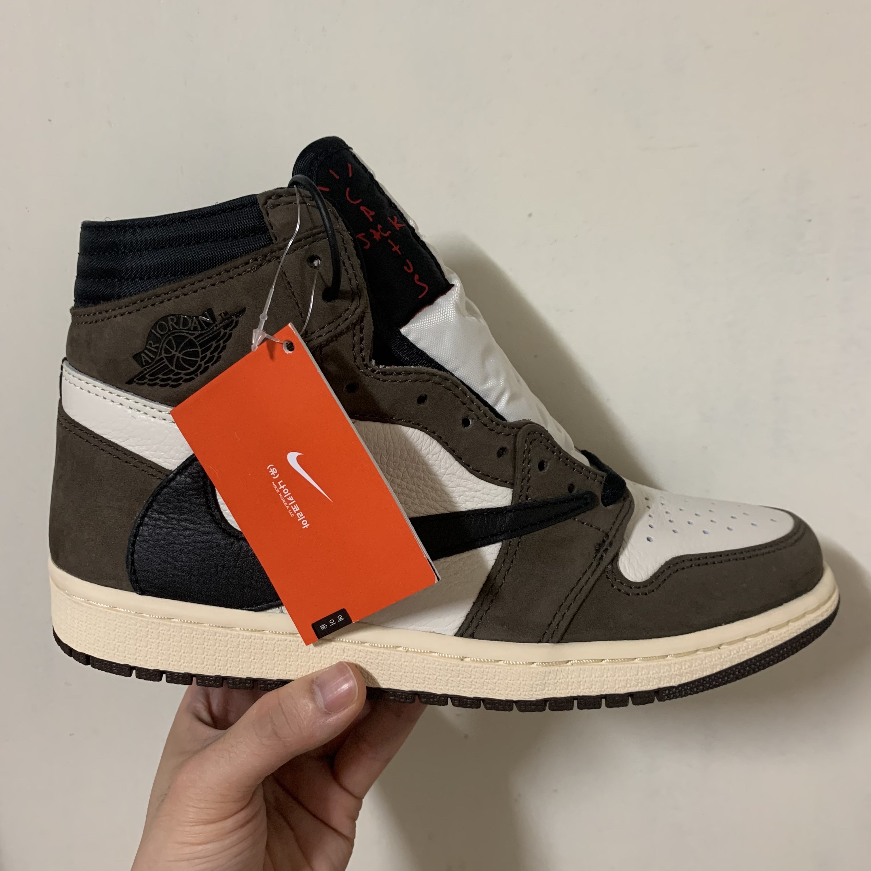 나이키어린이😎 (@ll_ik) 님의 게시물 | KREAM