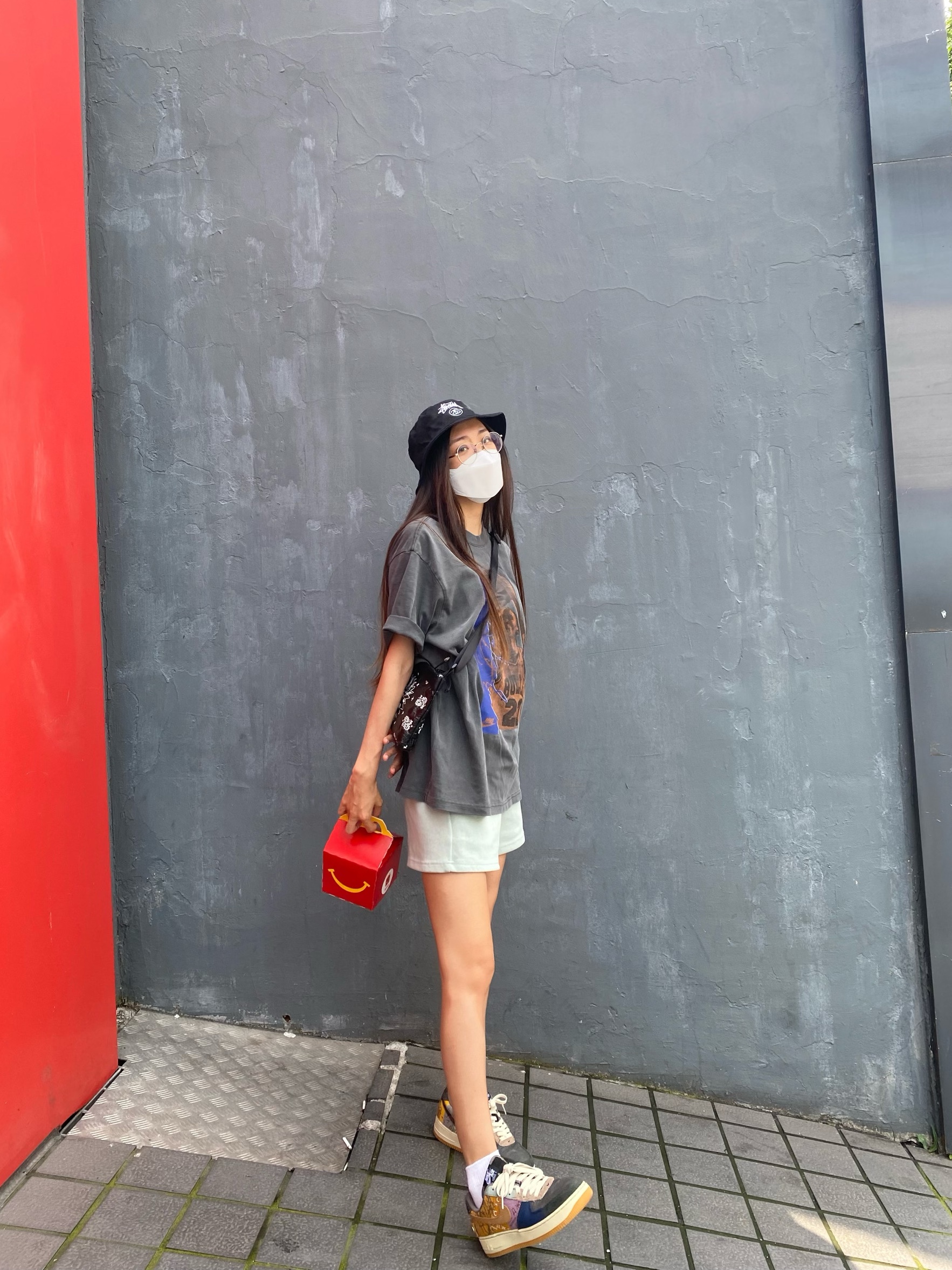 박수빈 (@shoebeanie) 님의 게시물 | KREAM