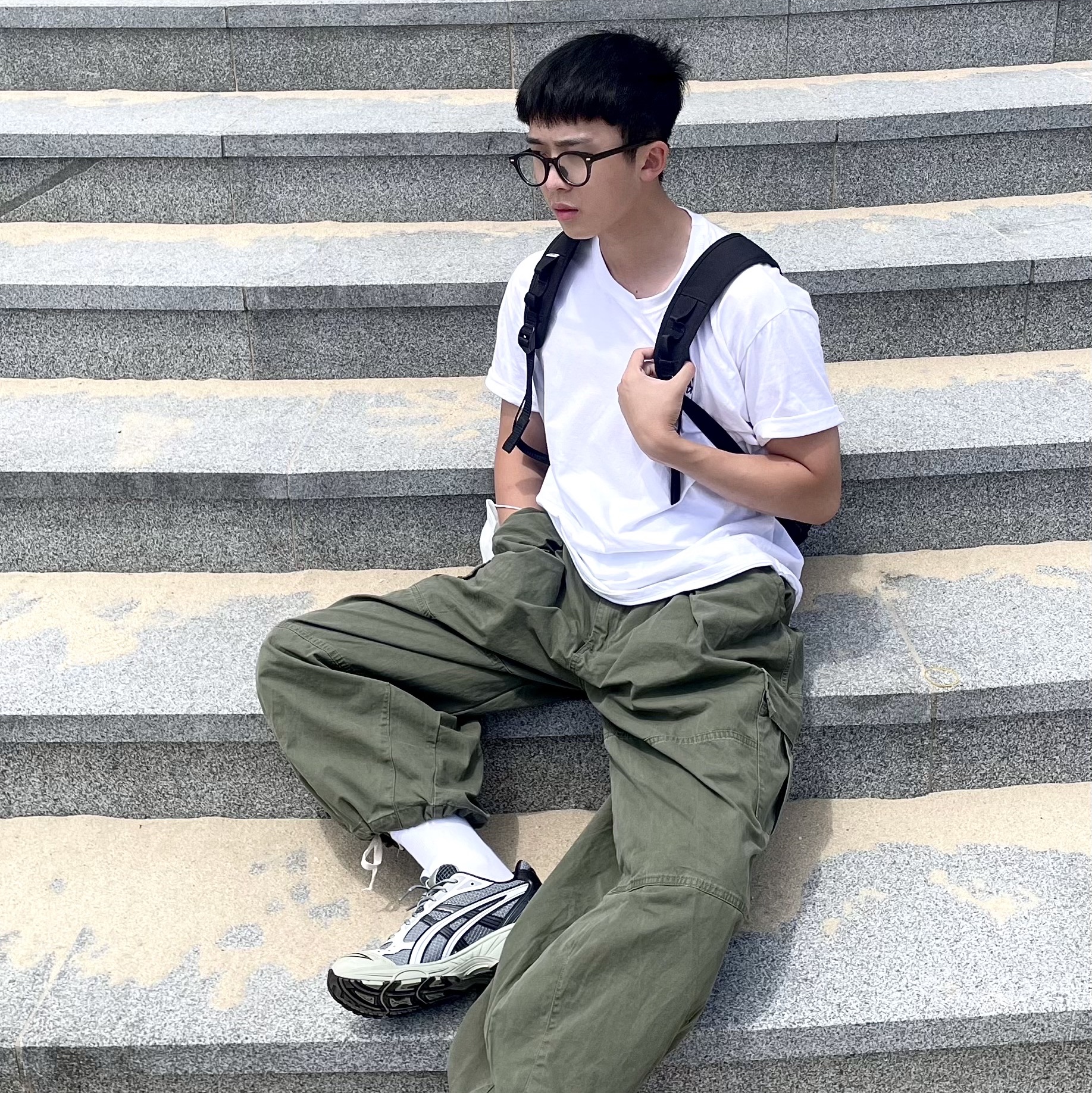 김묨무 (@woo_dong) 님의 게시물 | KREAM