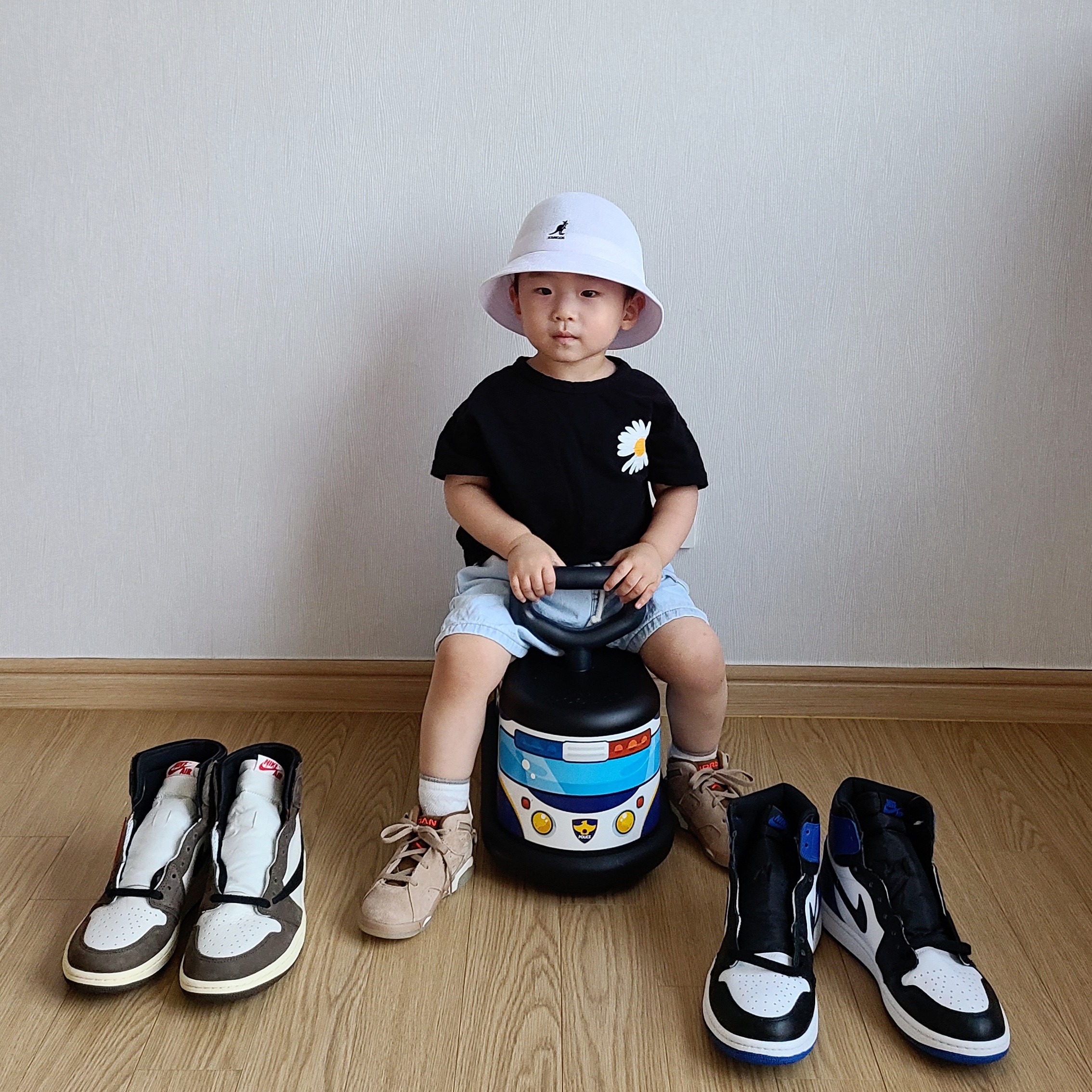 또또 (@ttotto) 님의 게시물 | KREAM