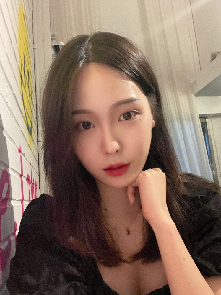 지츄 (@jichu_) 님의 게시물 | KREAM