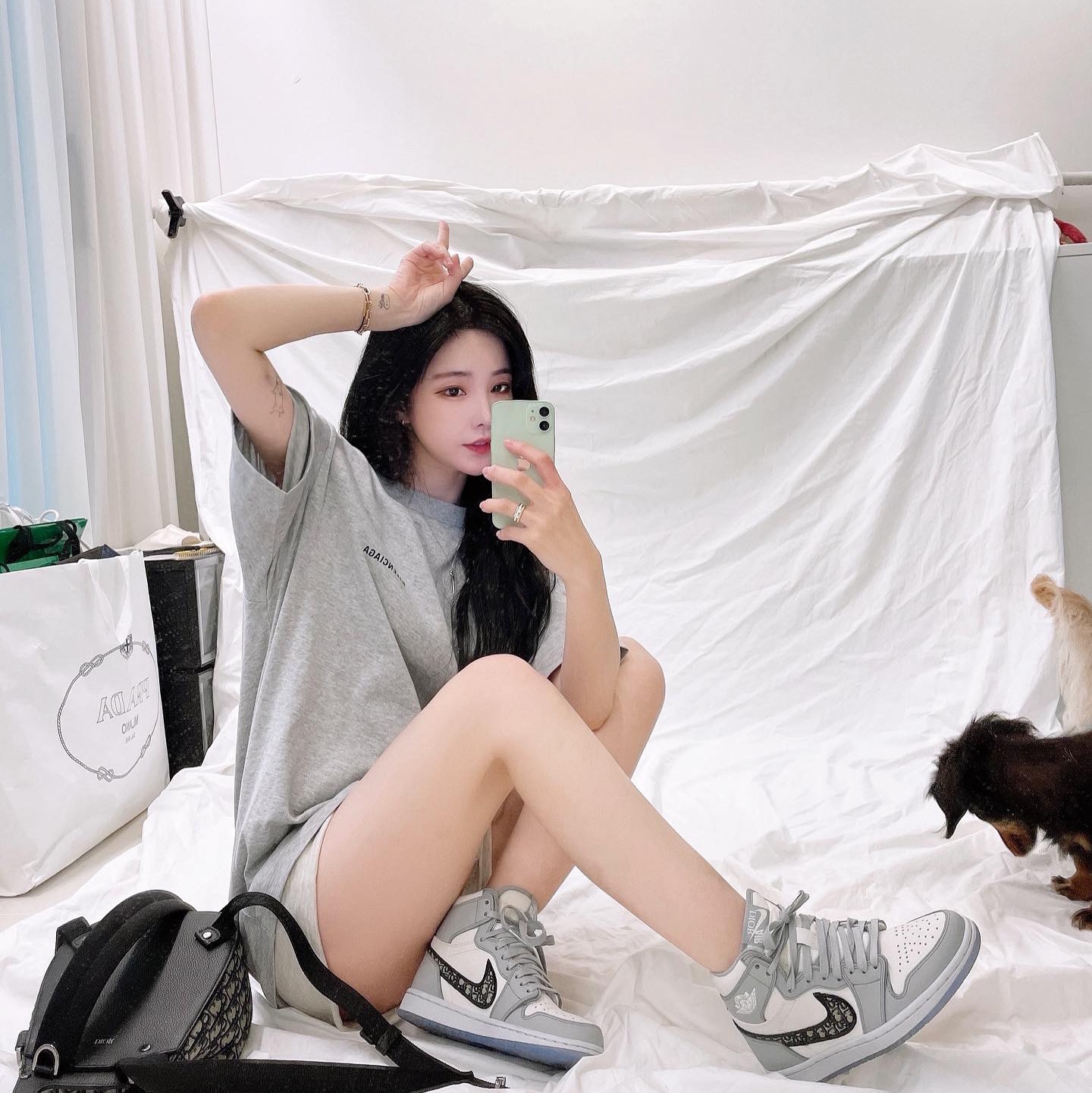 임채원 (@chaewon) 님의 게시물 | KREAM