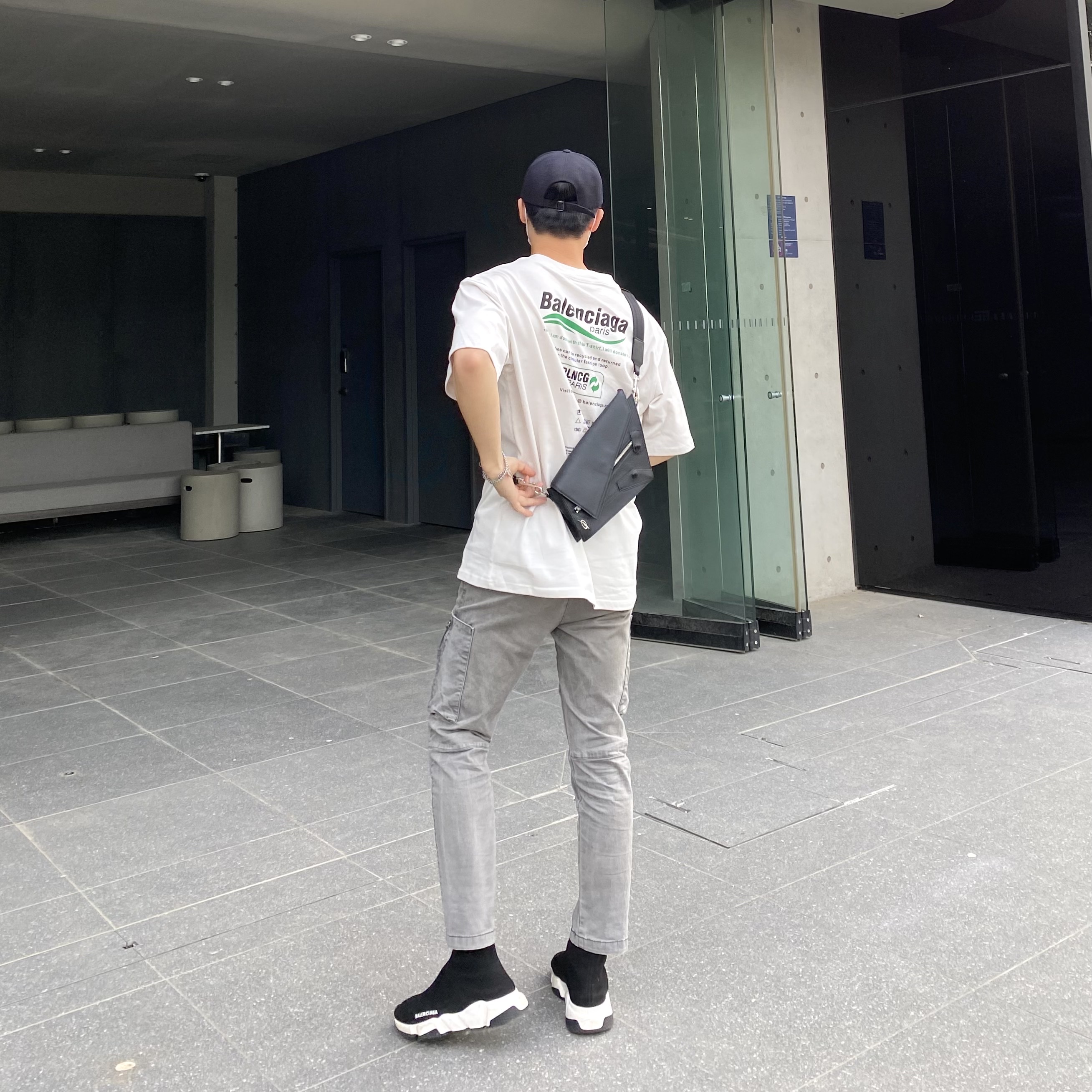 dudwls9474 (@0jin_) 님의 게시물 | KREAM