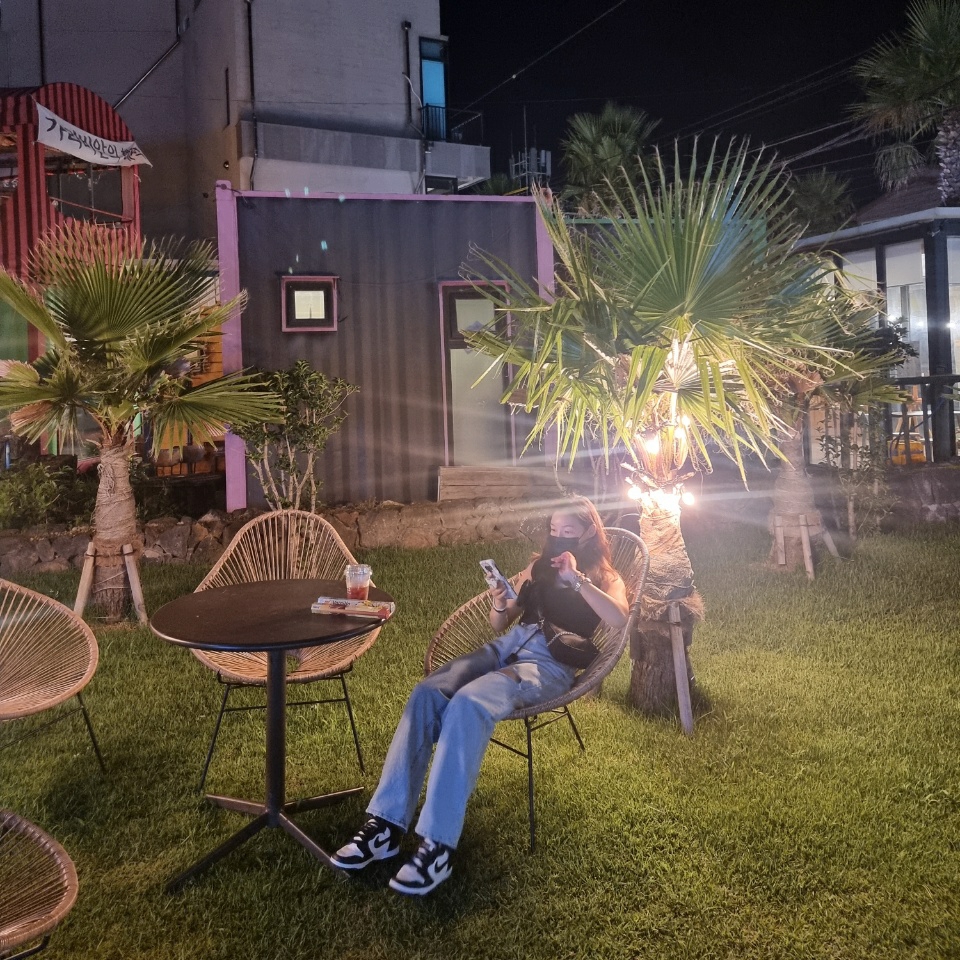 정짱 (@jung_ee) 님의 게시물 | KREAM