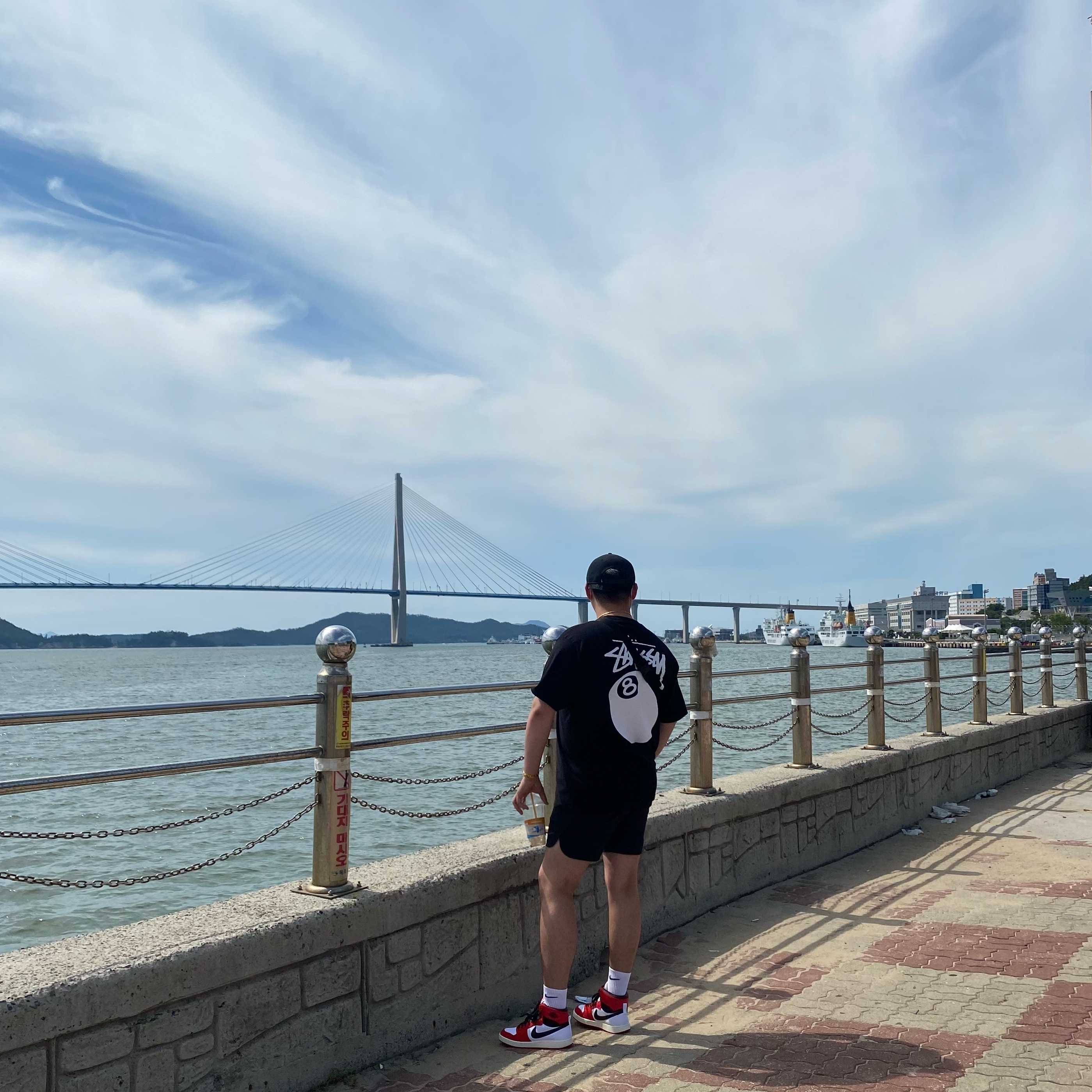 (@s_0jin) 님의 게시물 | KREAM