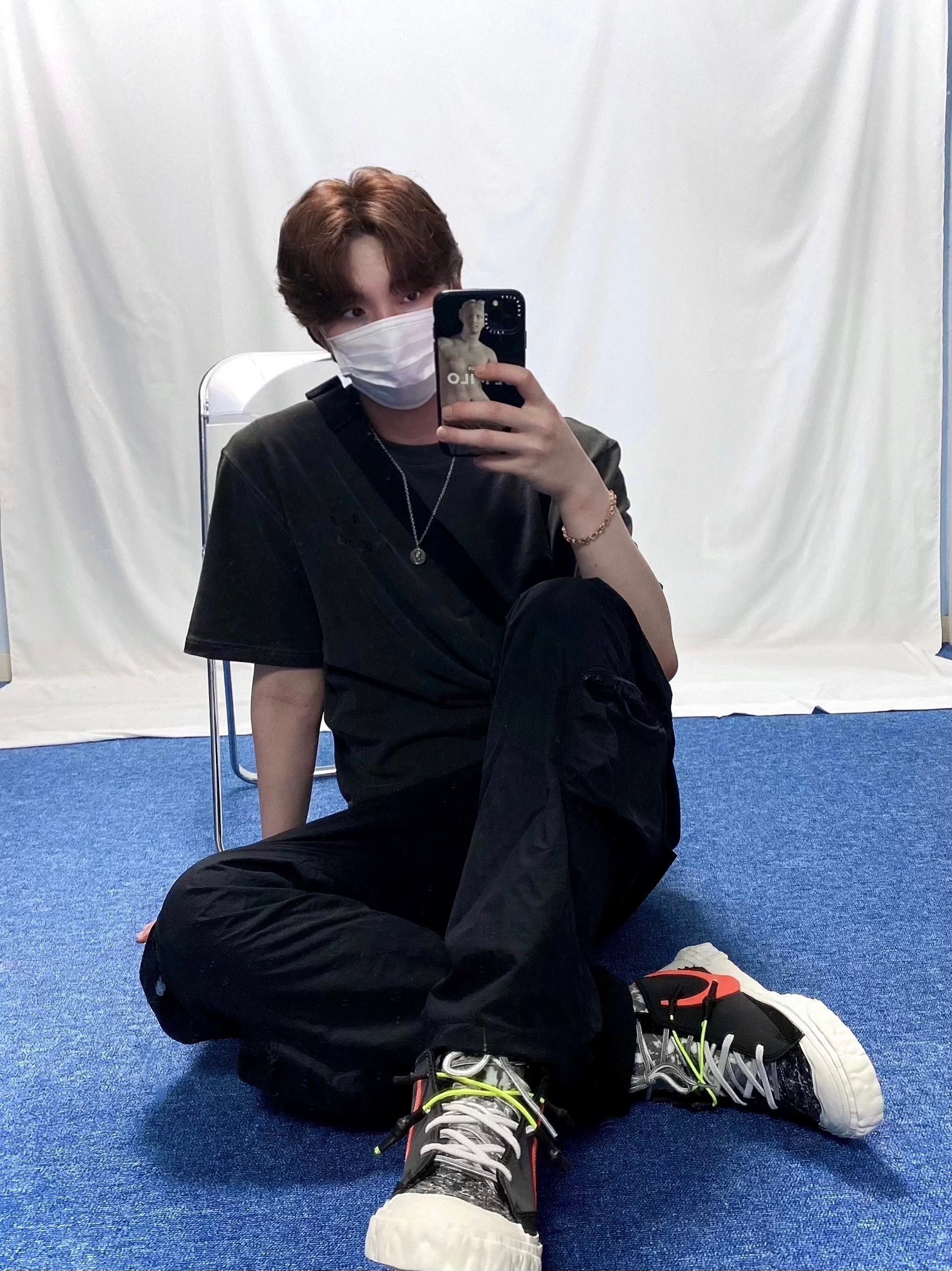 @𝙜𝙠𝙖𝙬𝙡𝙜𝙣𝙨(𝙎𝙝... (@gkawlgns) 님의 게시물 | KREAM