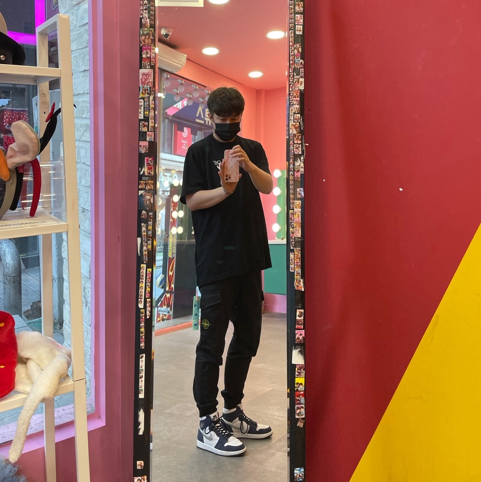 차 (@jin______) 님의 게시물 | KREAM