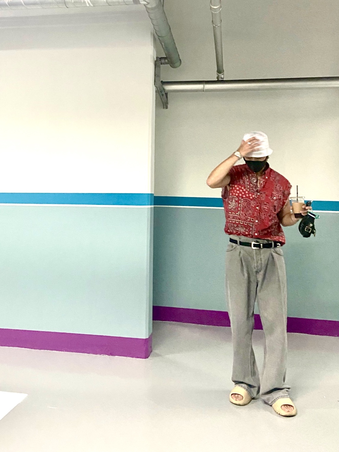 spector (@spector) 님의 게시물 | KREAM