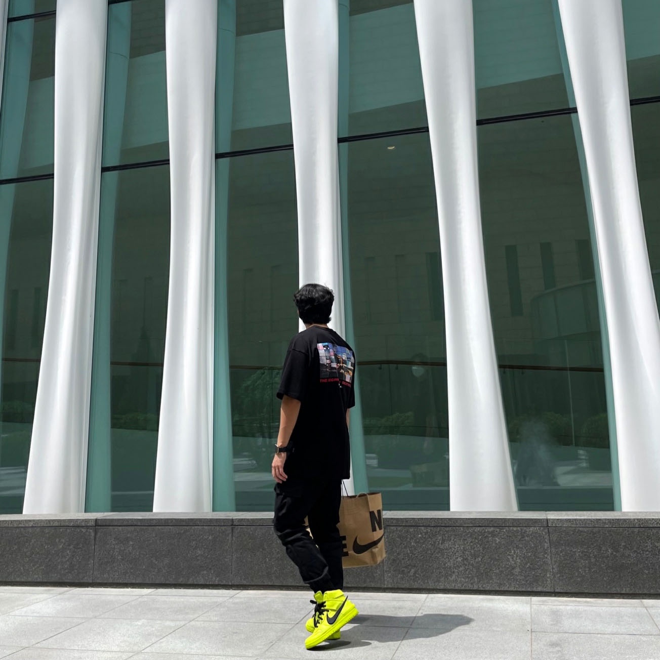 일구 (@il.gu) 님의 게시물 | KREAM