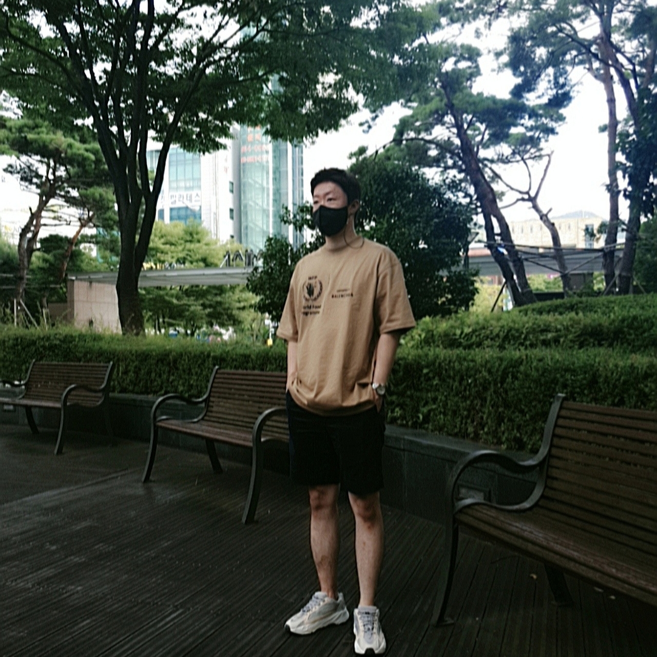 (@jun____) 님의 게시물 | KREAM