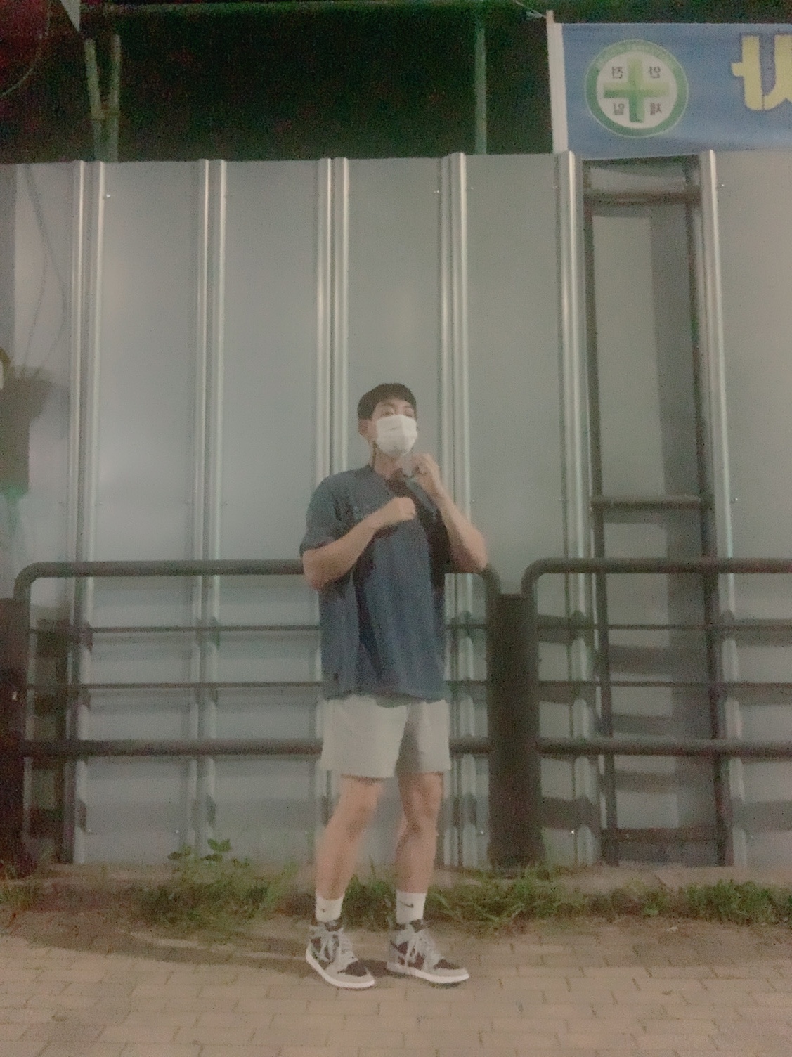 동토리 (@_____to_ri) 님의 게시물 | KREAM