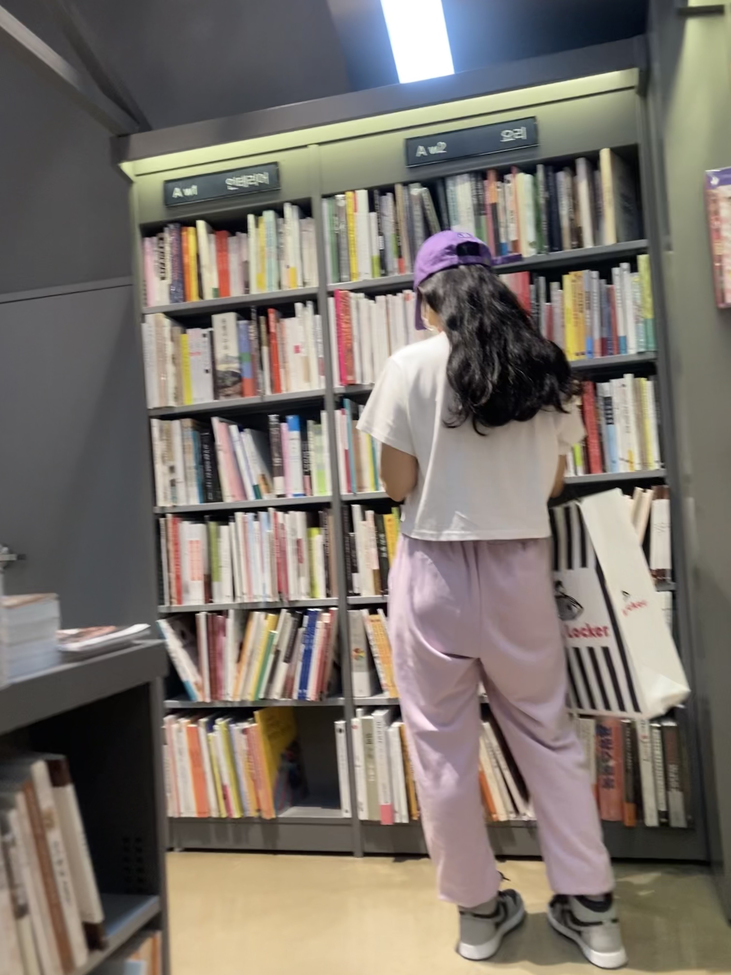 이만나 (@2___manna) 님의 게시물 | KREAM