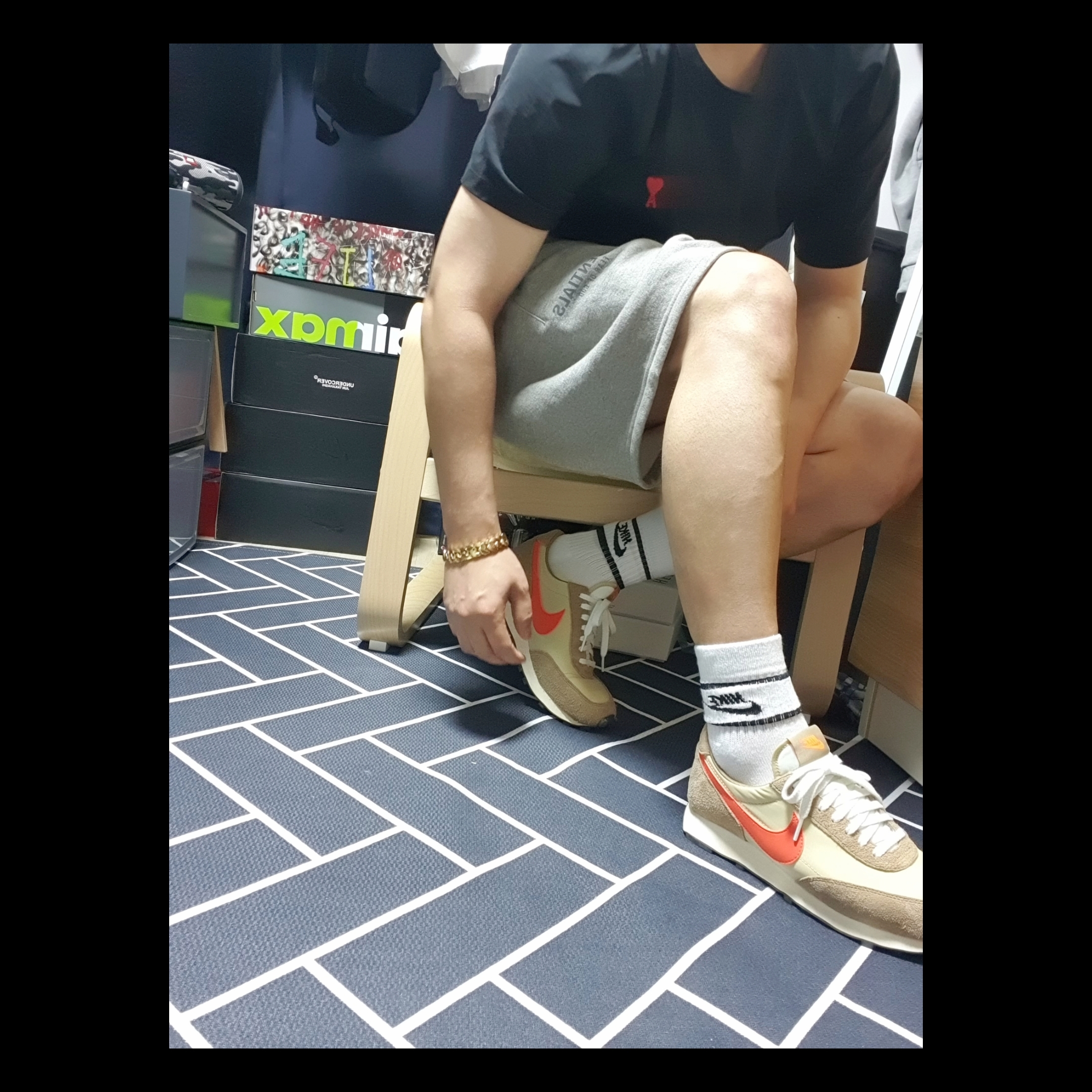 가제이 (@huni_hun) 님의 게시물 | KREAM