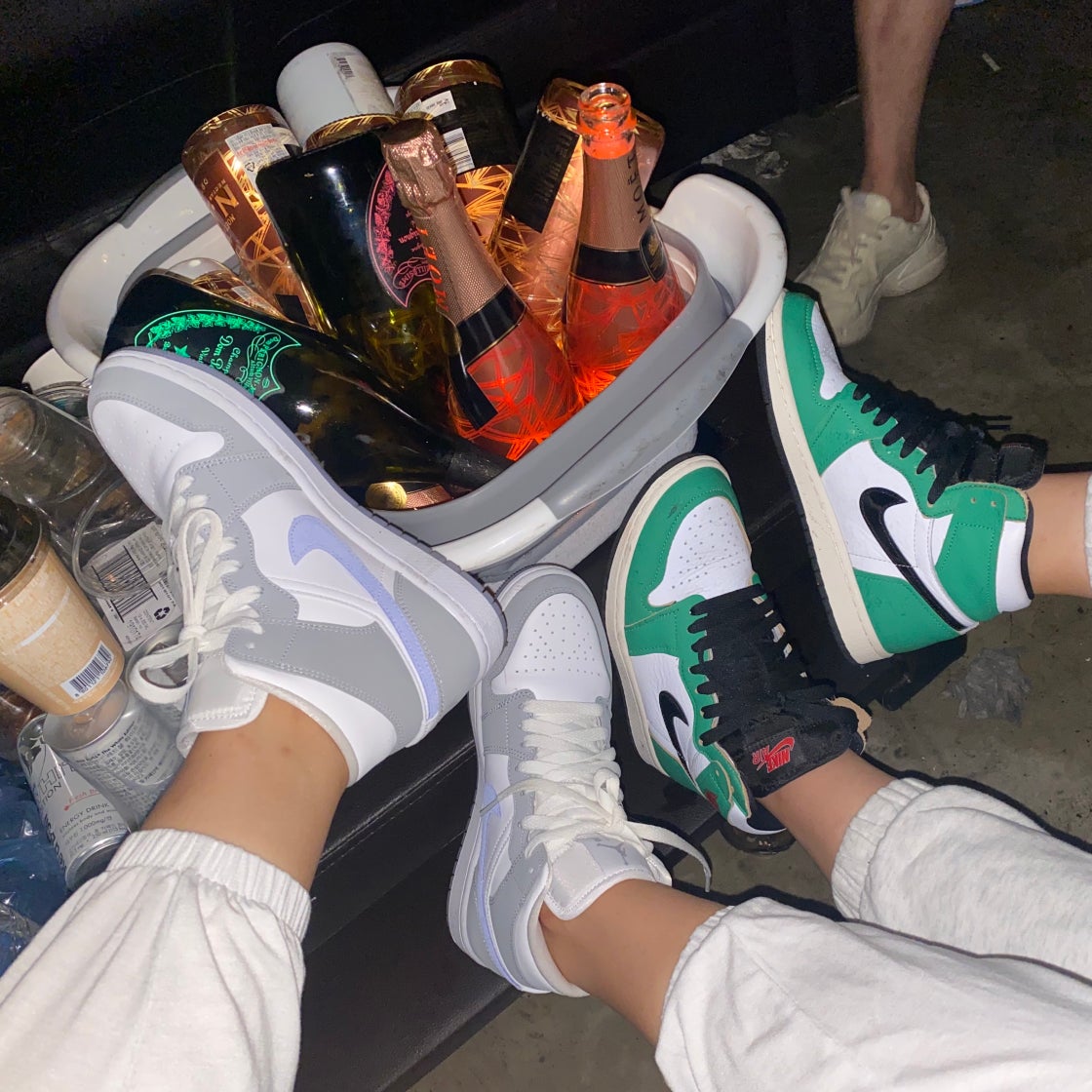 bebe (@hxx_sunny_) 님의 게시물 | KREAM