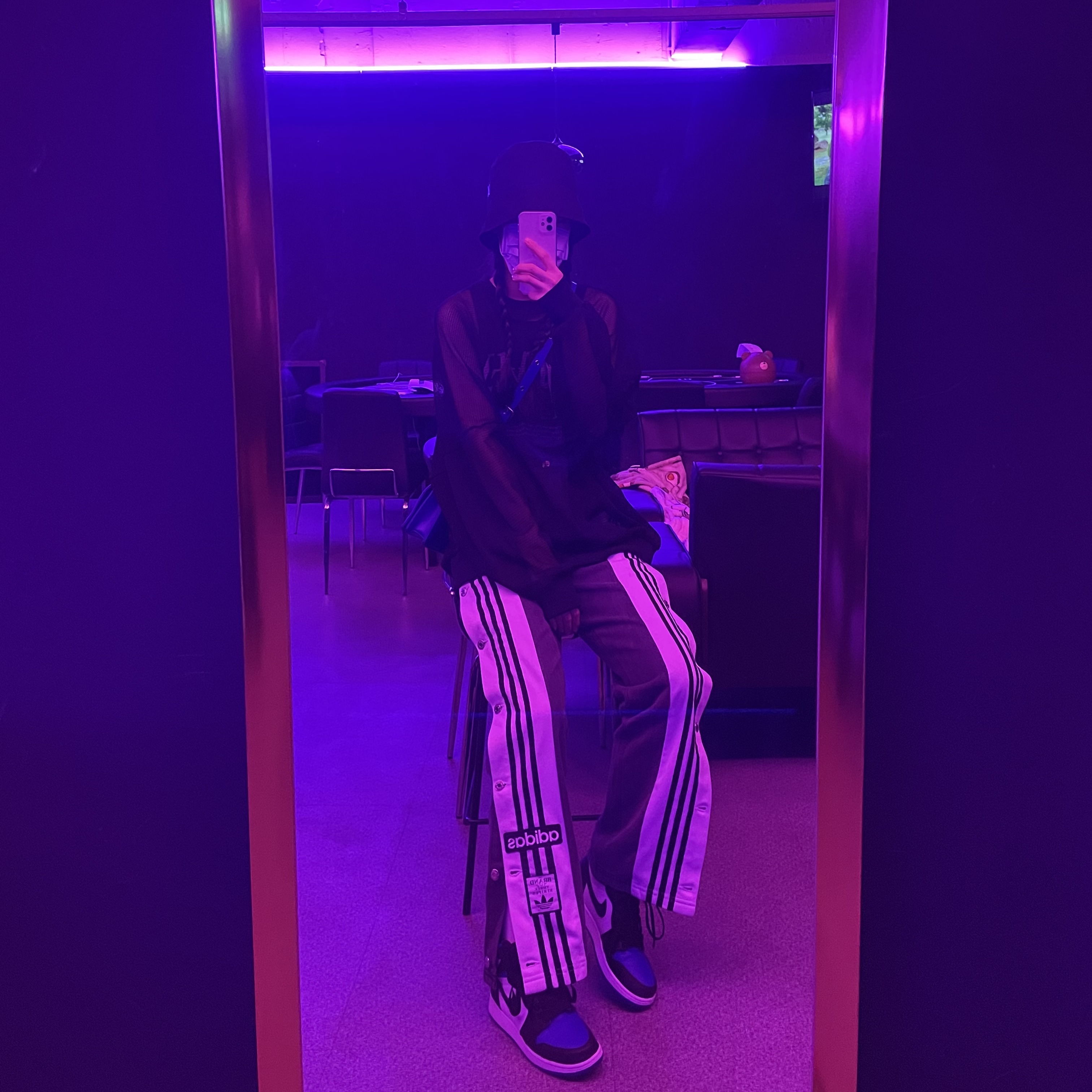 as1021906 (@k__min1123) 님의 게시물 | KREAM