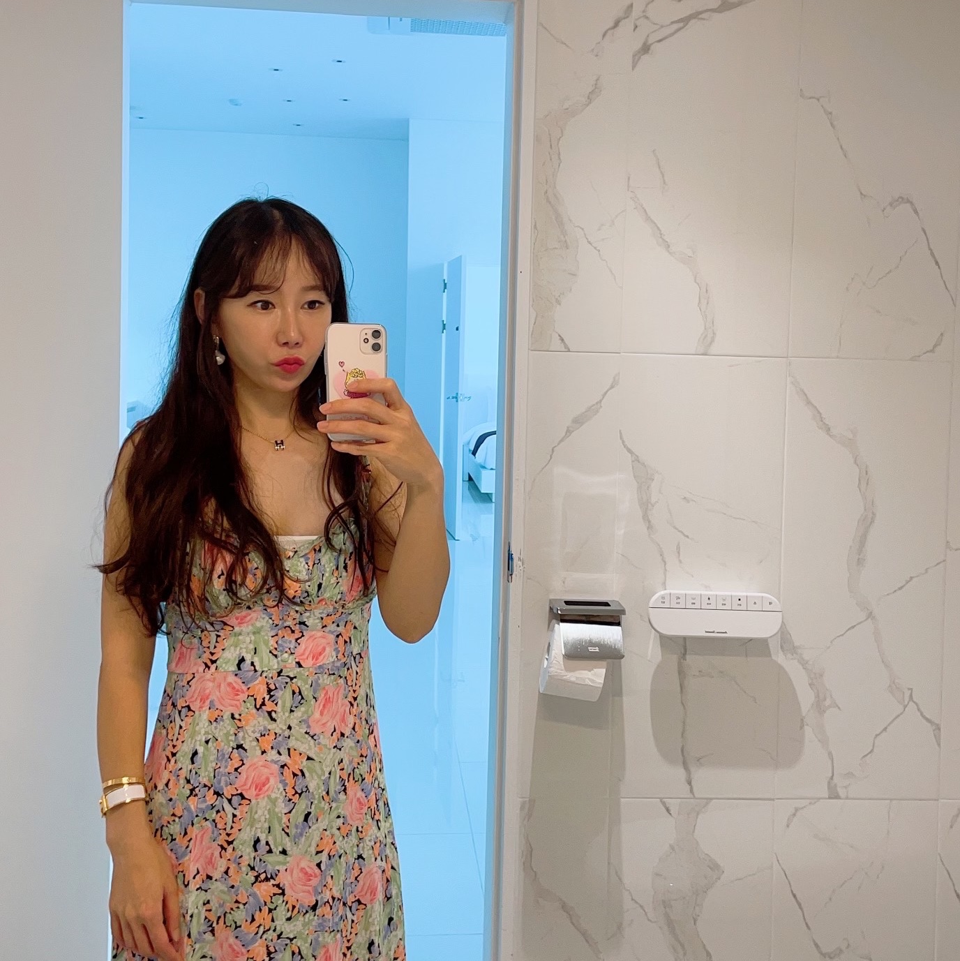 bhj1142 (@h____hj) 님의 게시물 | KREAM