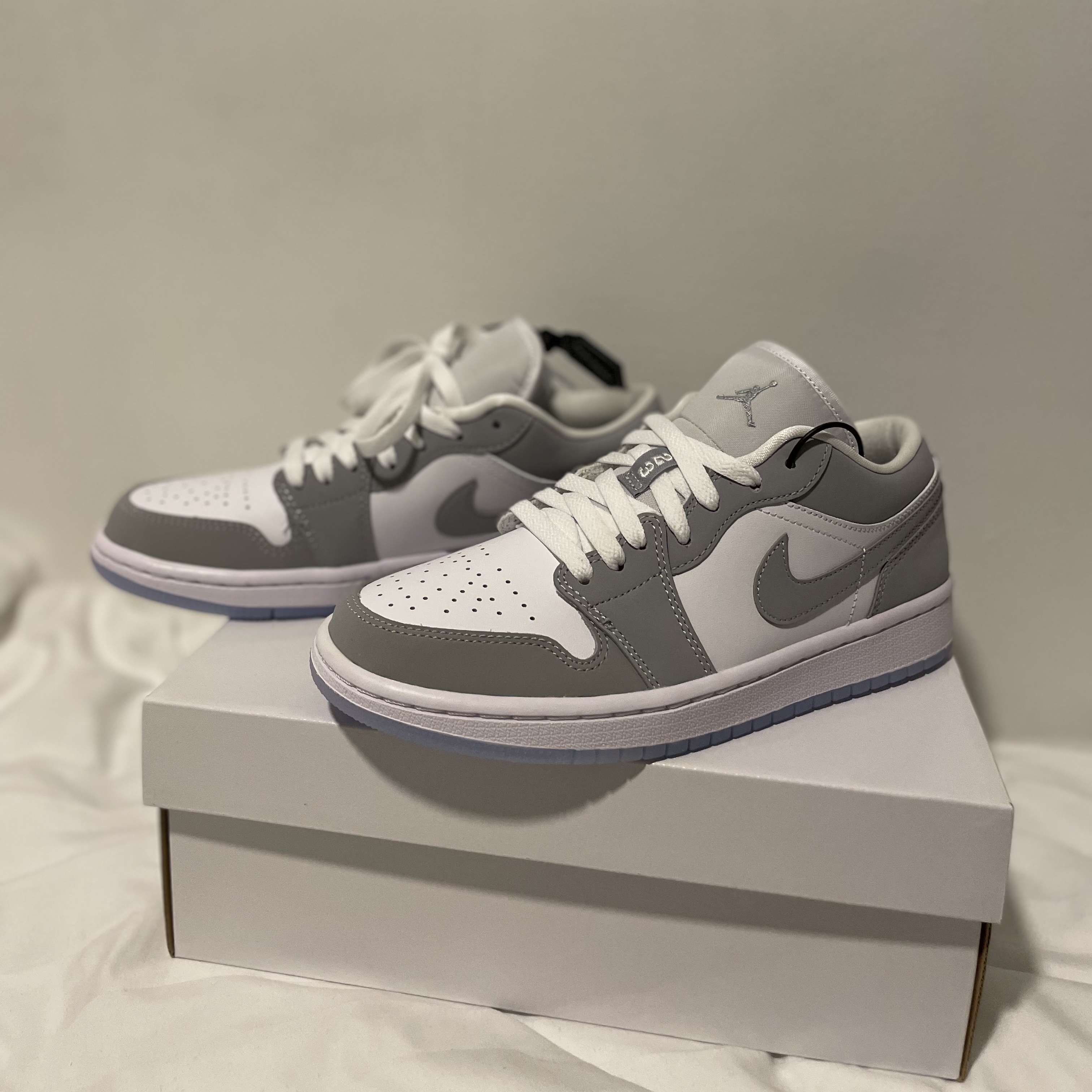 아리 (@ar_s2) 님의 게시물 | KREAM