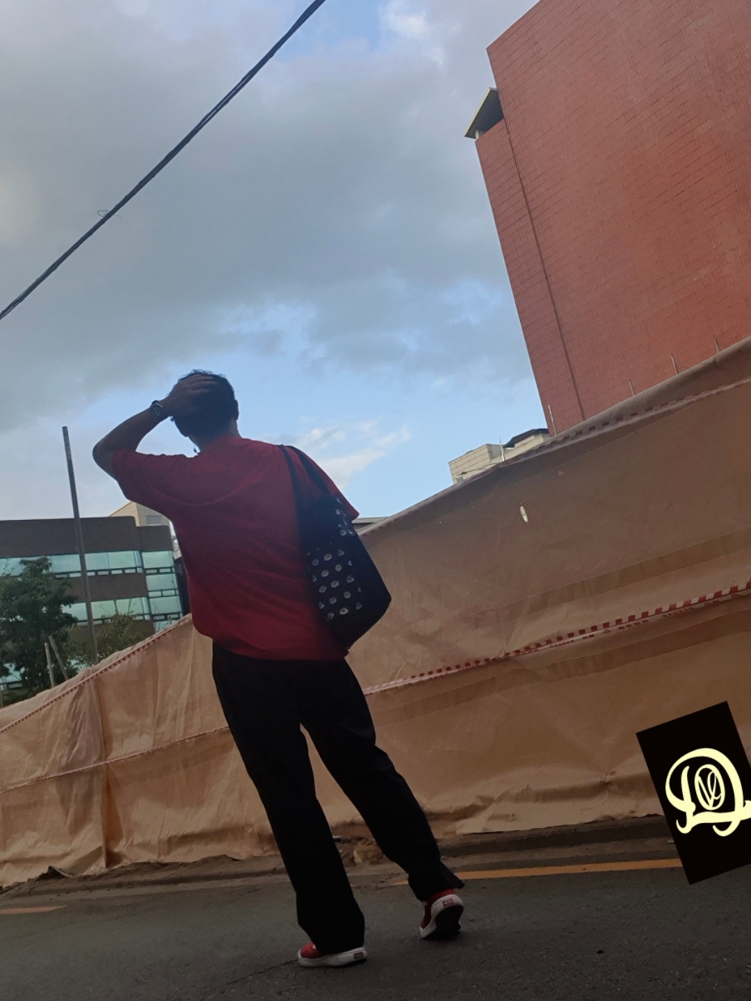 럽디베베 (@dooho14) 님의 게시물 | KREAM