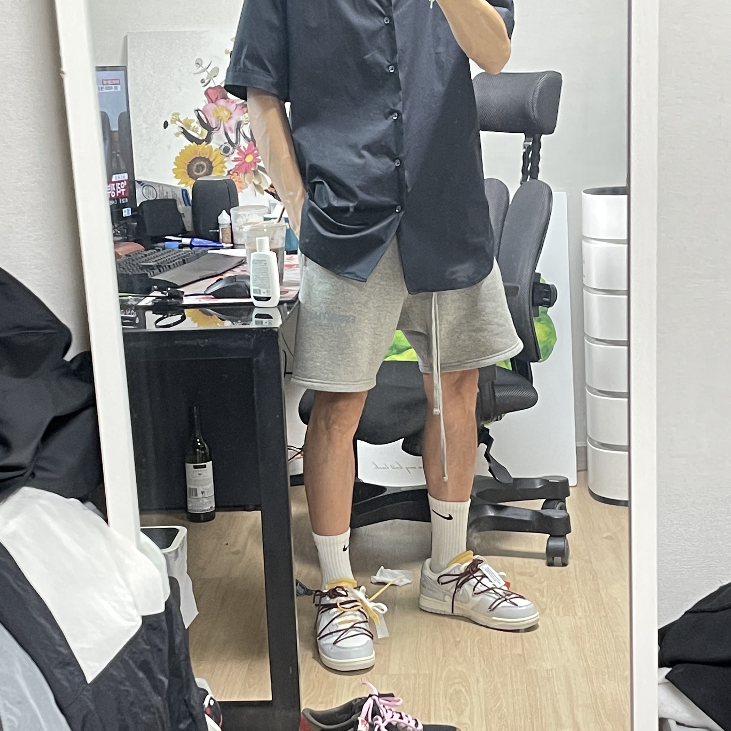 춘봉이 (@sixbong) 님의 게시물 | KREAM