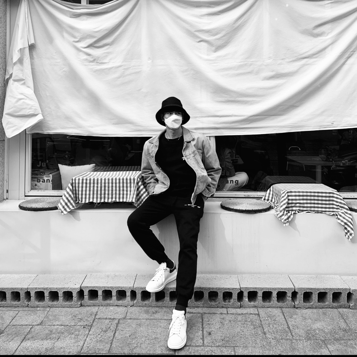 skulllr son (@skulllr_son) 님의 게시물 | KREAM