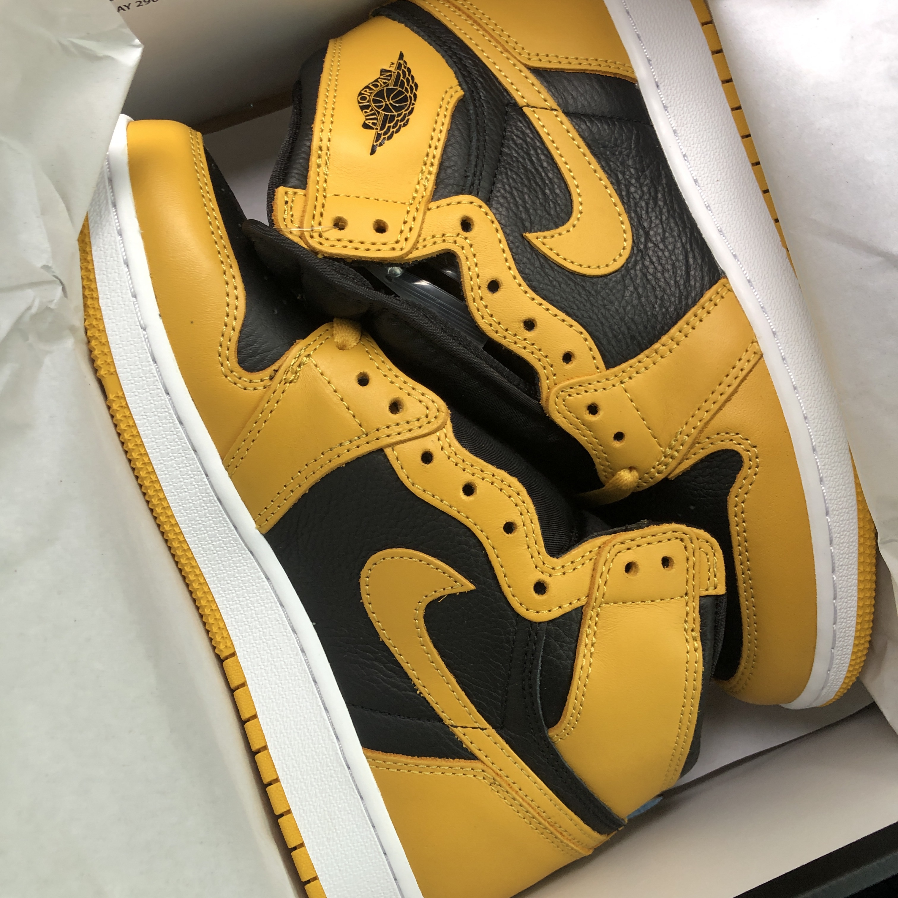 유나밍 (@1992_ming_) 님의 게시물 | KREAM