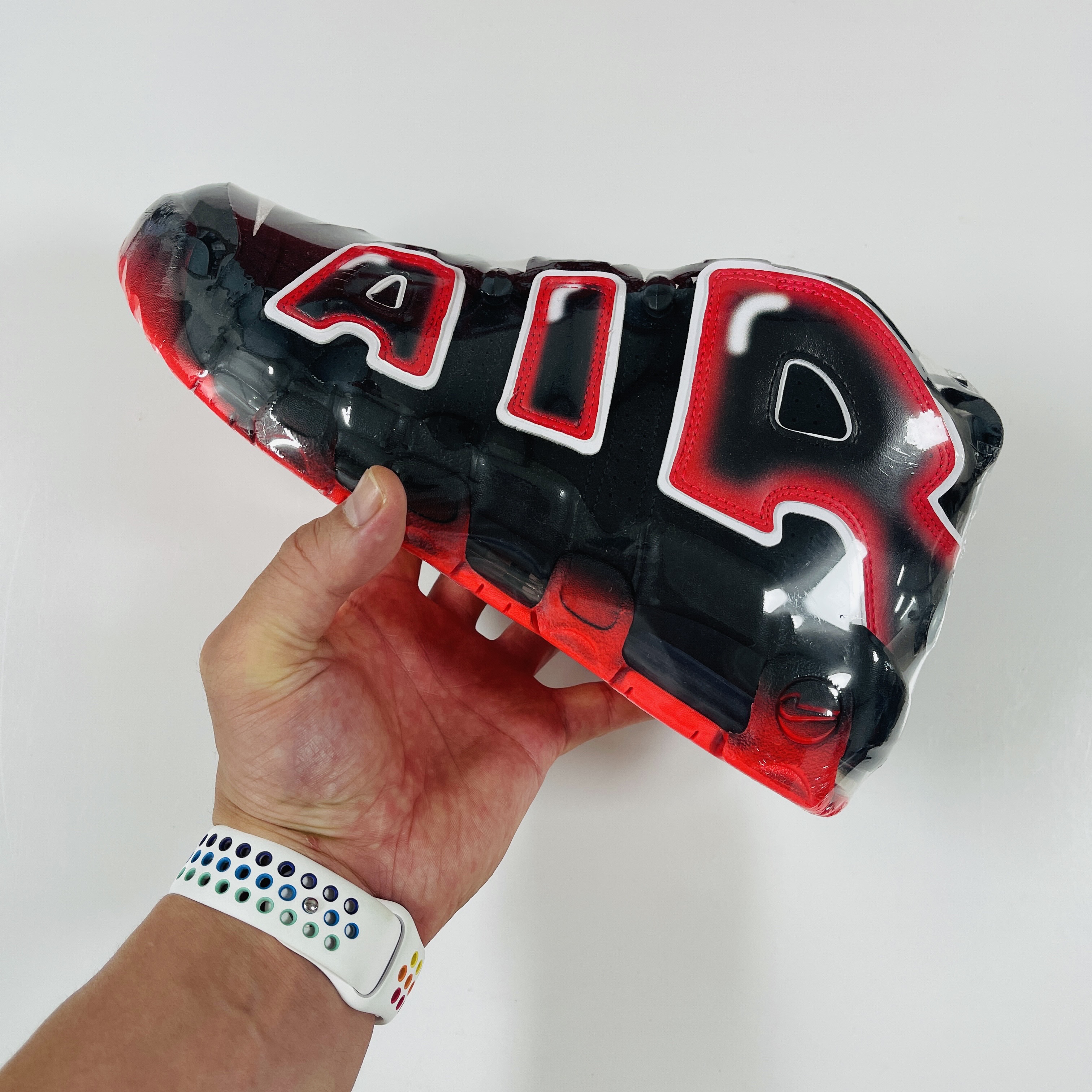 토라🐯 (@tora_) 님의 게시물 | KREAM