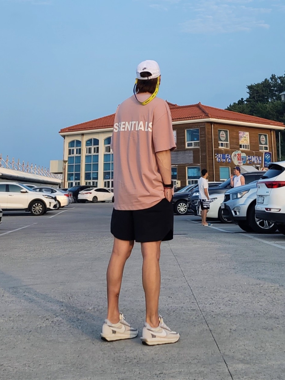 천성욱 (@yasaeng) 님의 게시물 | KREAM