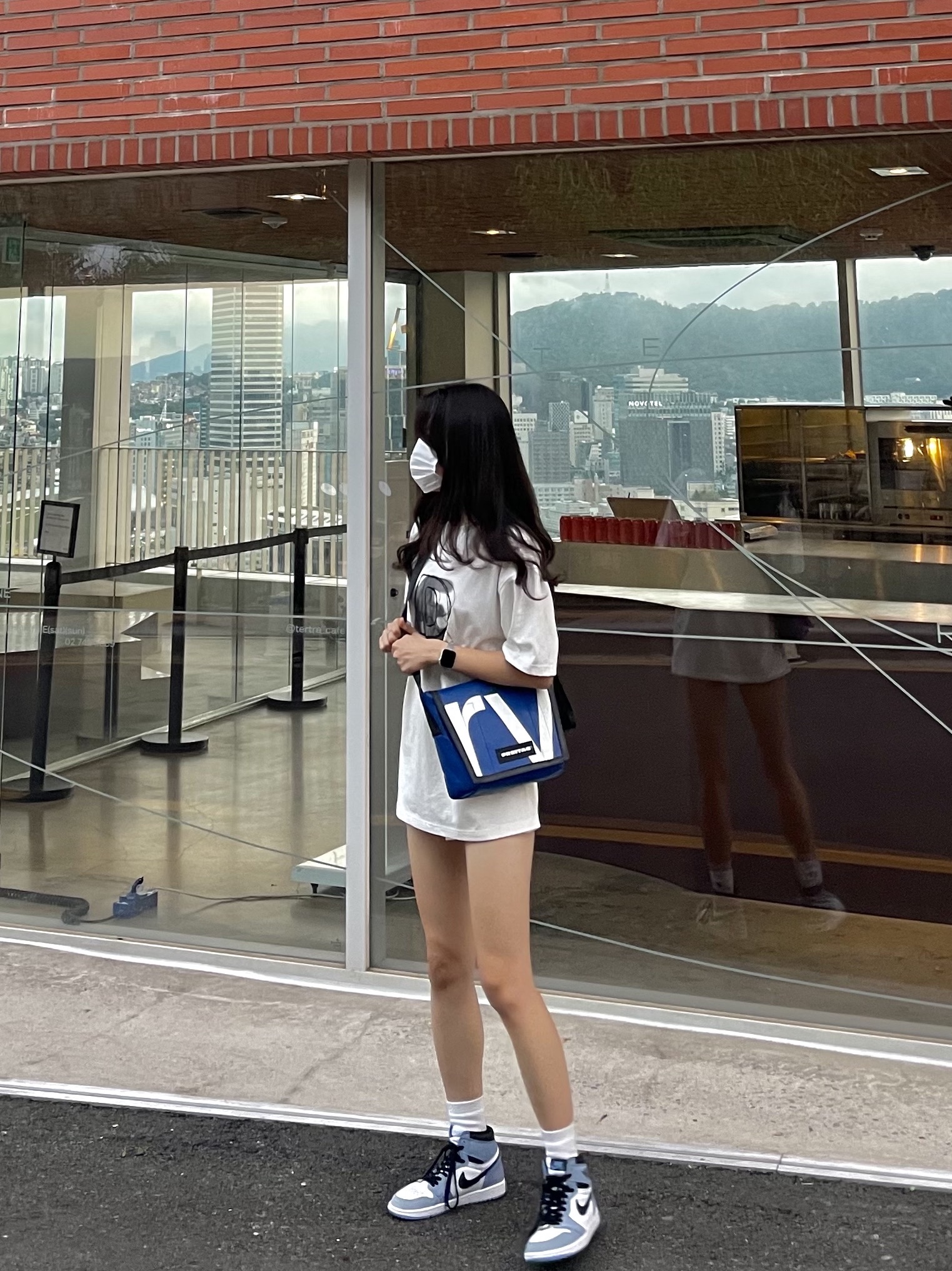 (@sunny___b_) 님의 게시물 | KREAM