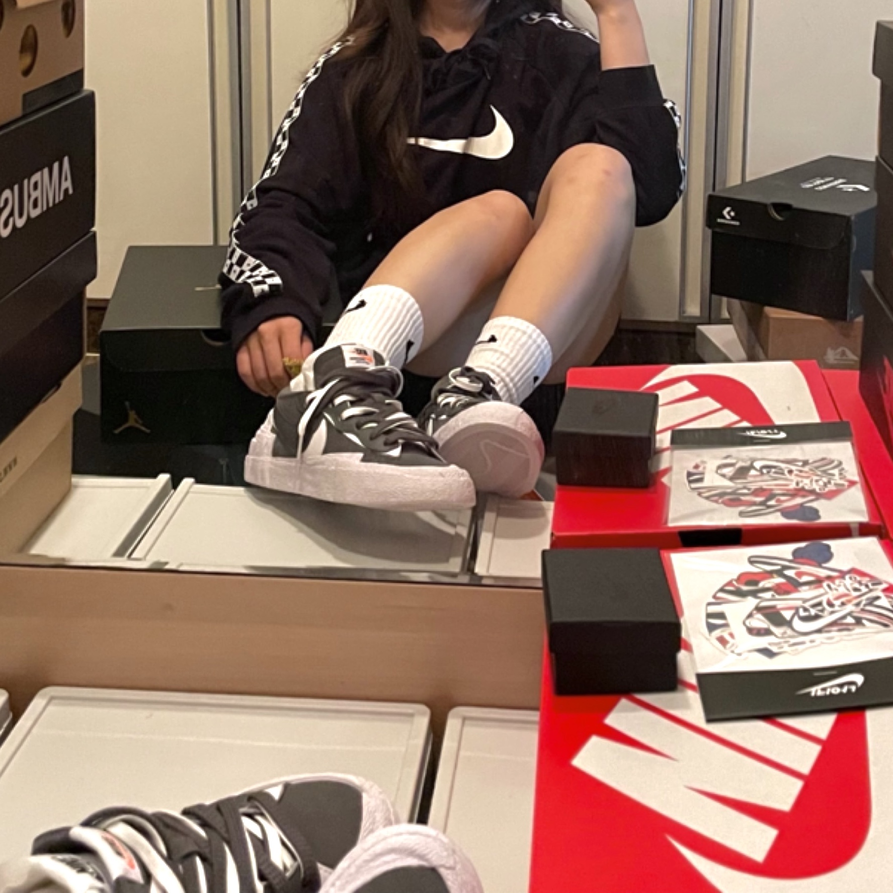 윾나륵 (@yunaruu) 님의 게시물 | KREAM