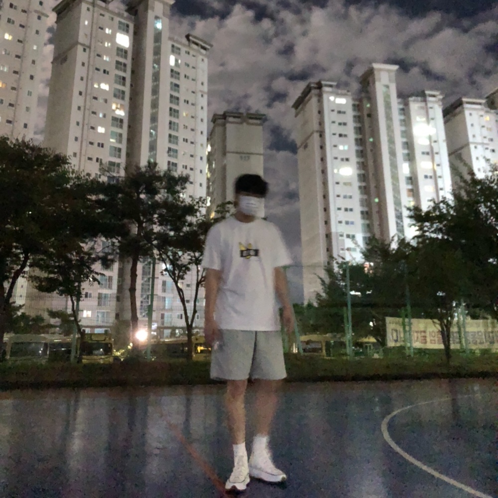 정열 (@jyp_studio) 님의 게시물 | KREAM