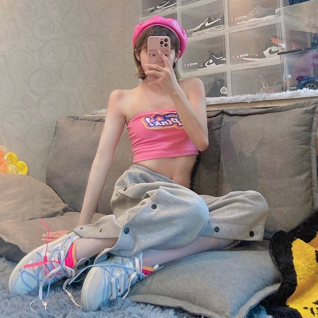 서빈 (@isgstudio) 님의 게시물 | KREAM