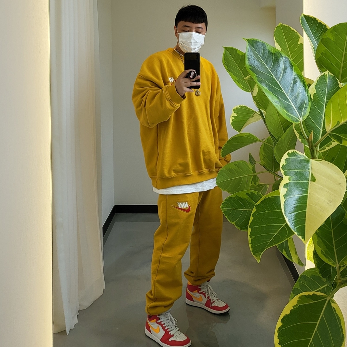 안성태 (@dkstjdxo) 님의 게시물 | KREAM