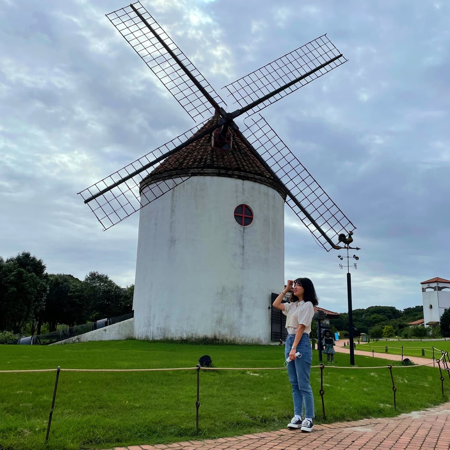 강유진 (@cho_ding) 님의 게시물 | KREAM