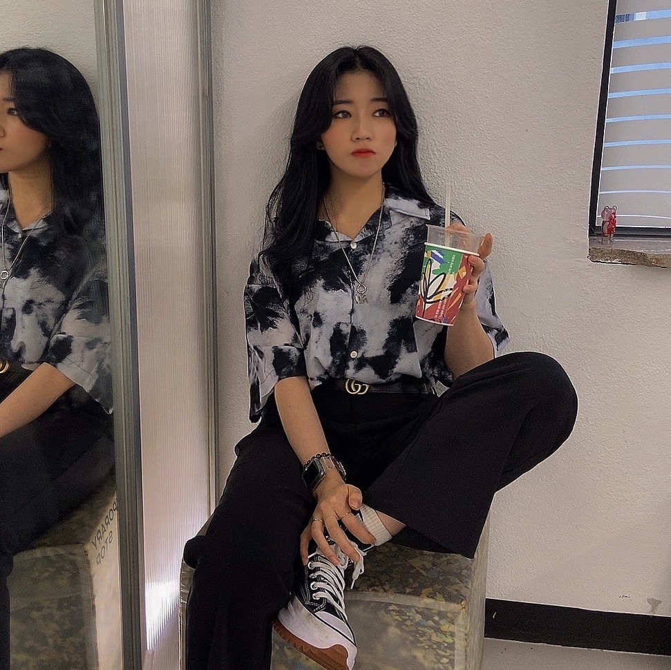 단이 (@azure_o8) 님의 게시물 | KREAM