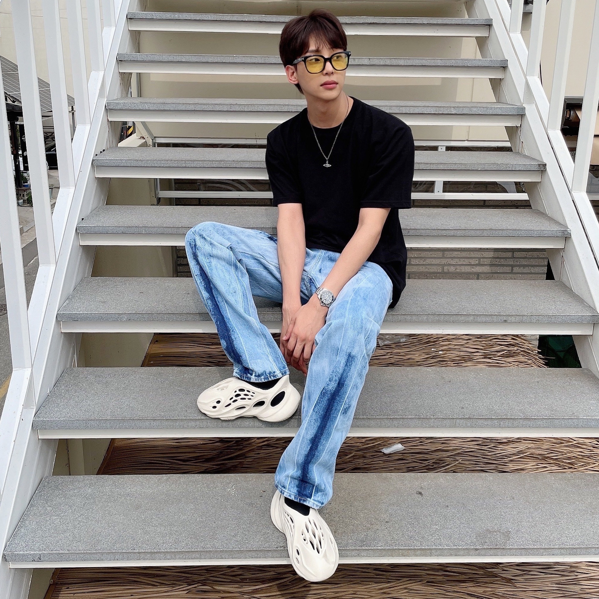 민진 (@x_sacky) 님의 게시물 | KREAM