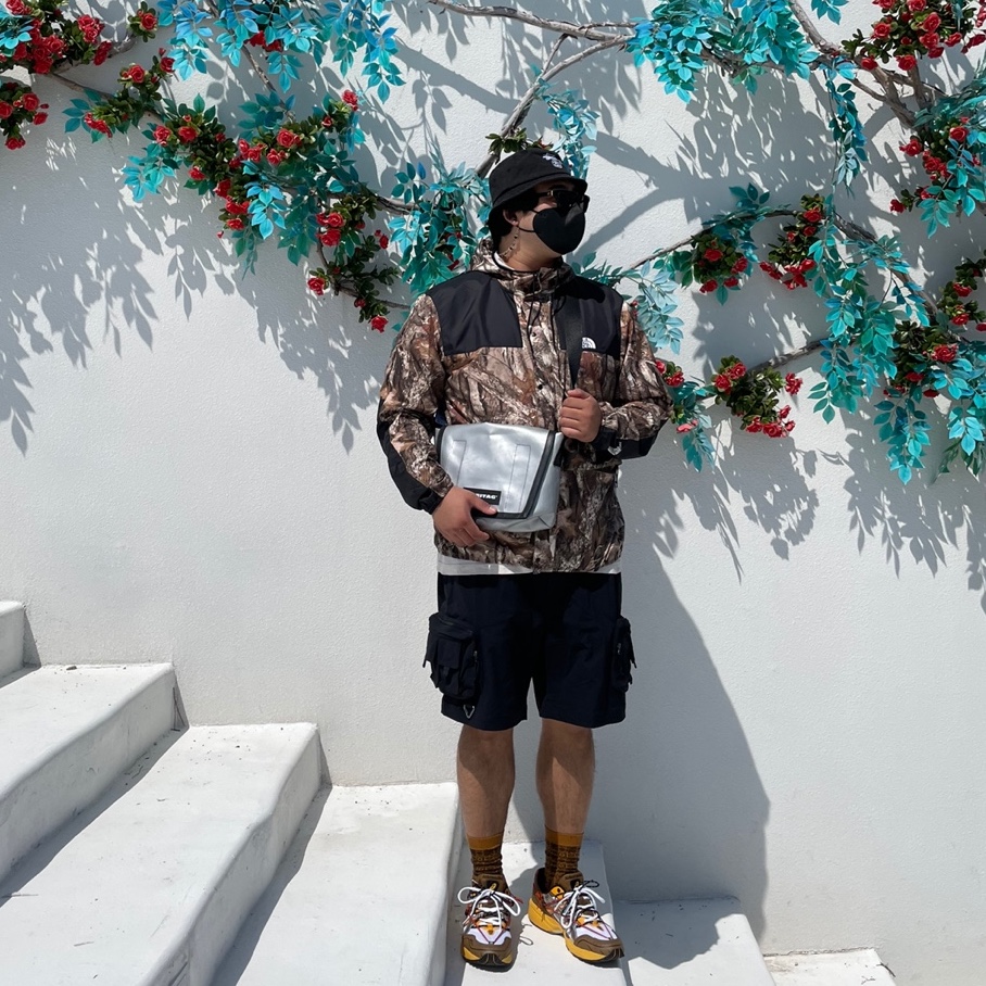 전대우 (@tigerdw) 님의 게시물 | KREAM