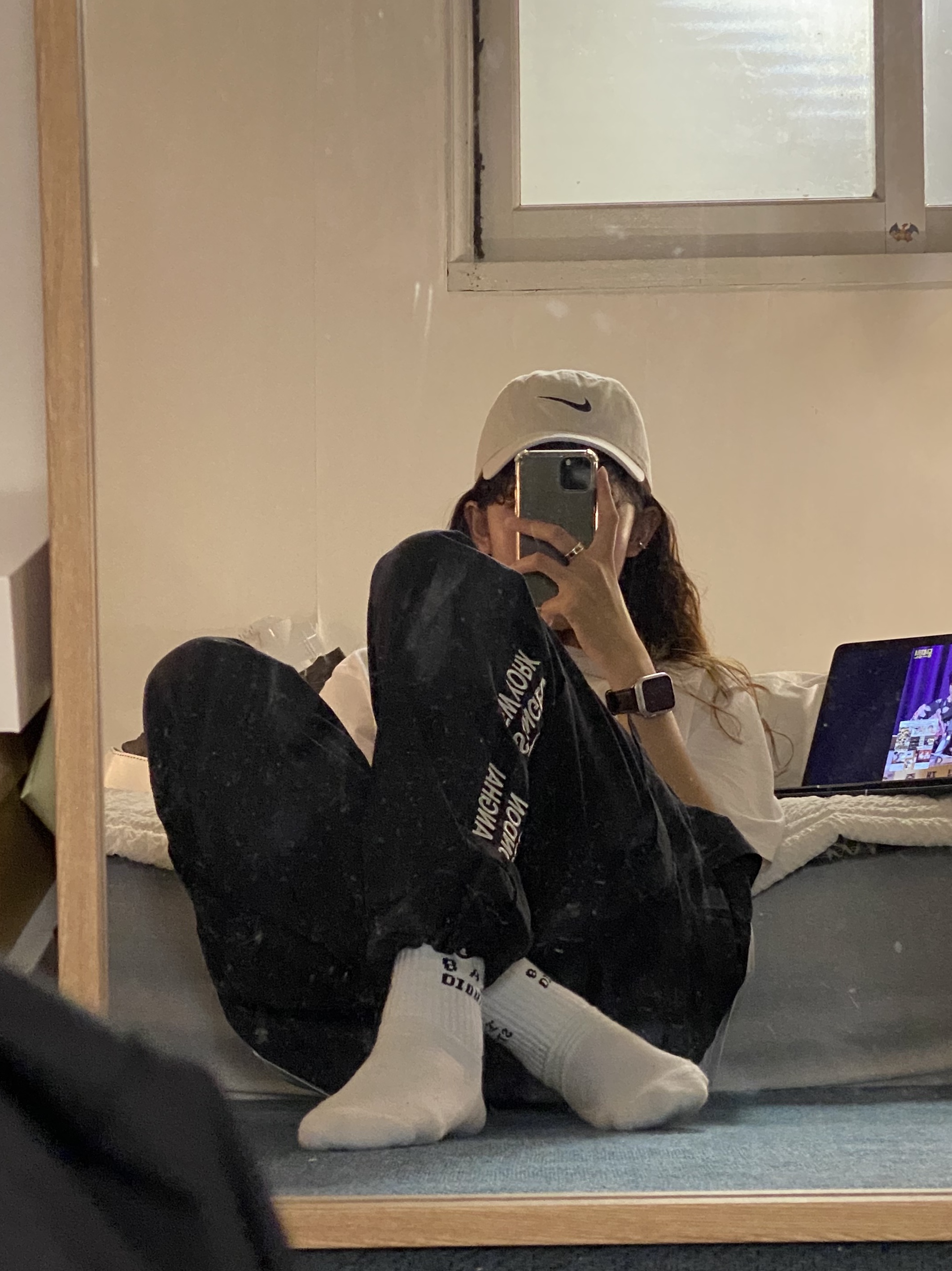 유리미 (@home1016_) 님의 게시물 | KREAM