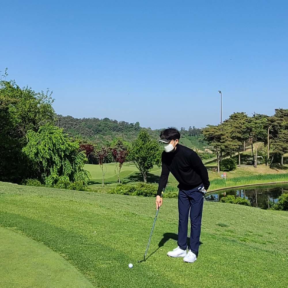 김영민 (@steelman_kim) 님의 게시물 | KREAM