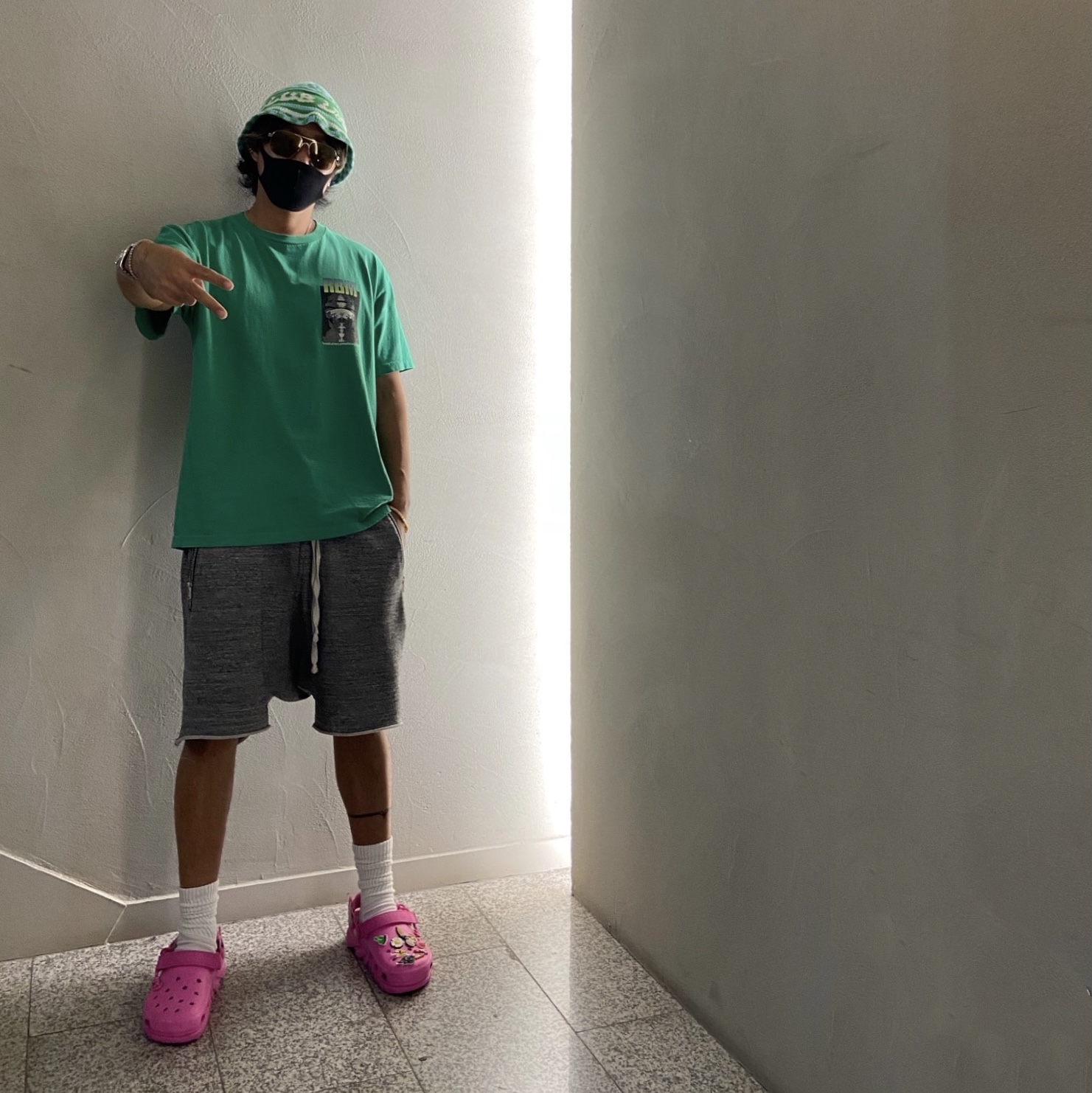 spector (@spector) 님의 게시물 | KREAM