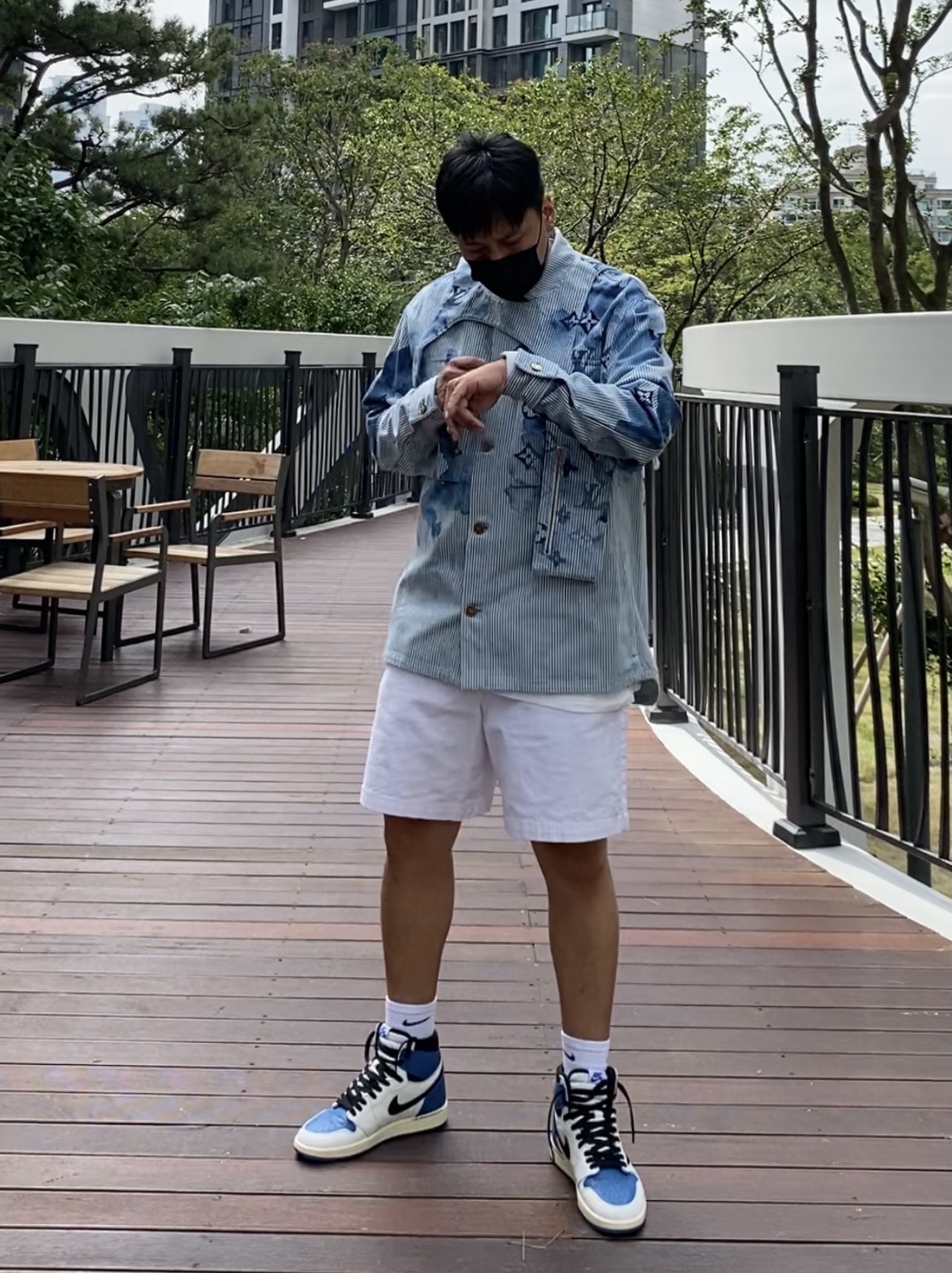 우쓰 (@woos_k) 님의 게시물 | KREAM