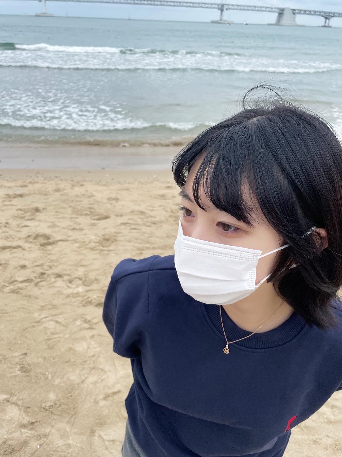 윶 (@syj318) 님의 게시물 | KREAM